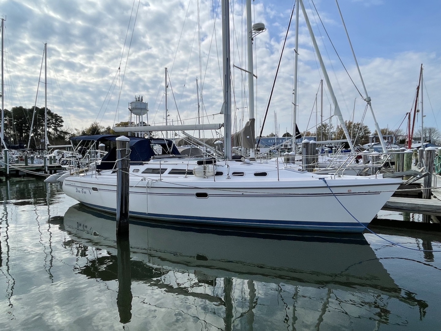 DEE GEE V 2003 Catalina 38 for sale in Oxford, Maryland by Brewer Yacht ...