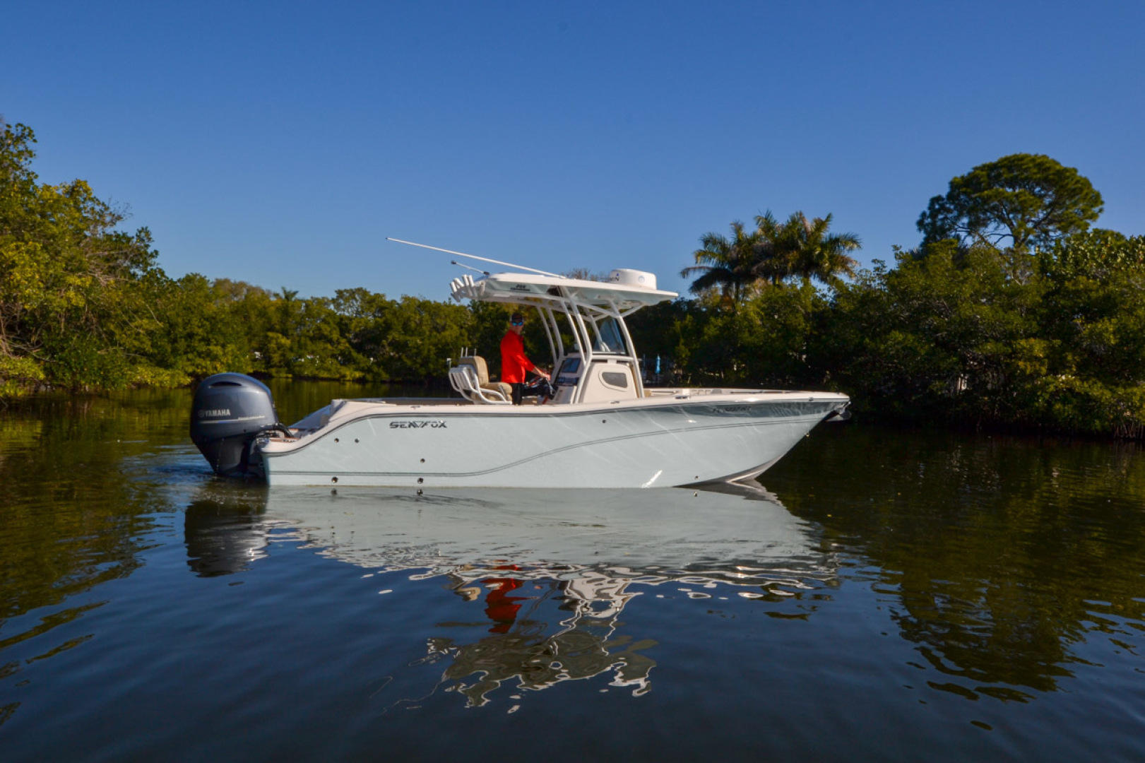 26' 2019 Sea Fox 266 Commander | Tampa Yacht Sales