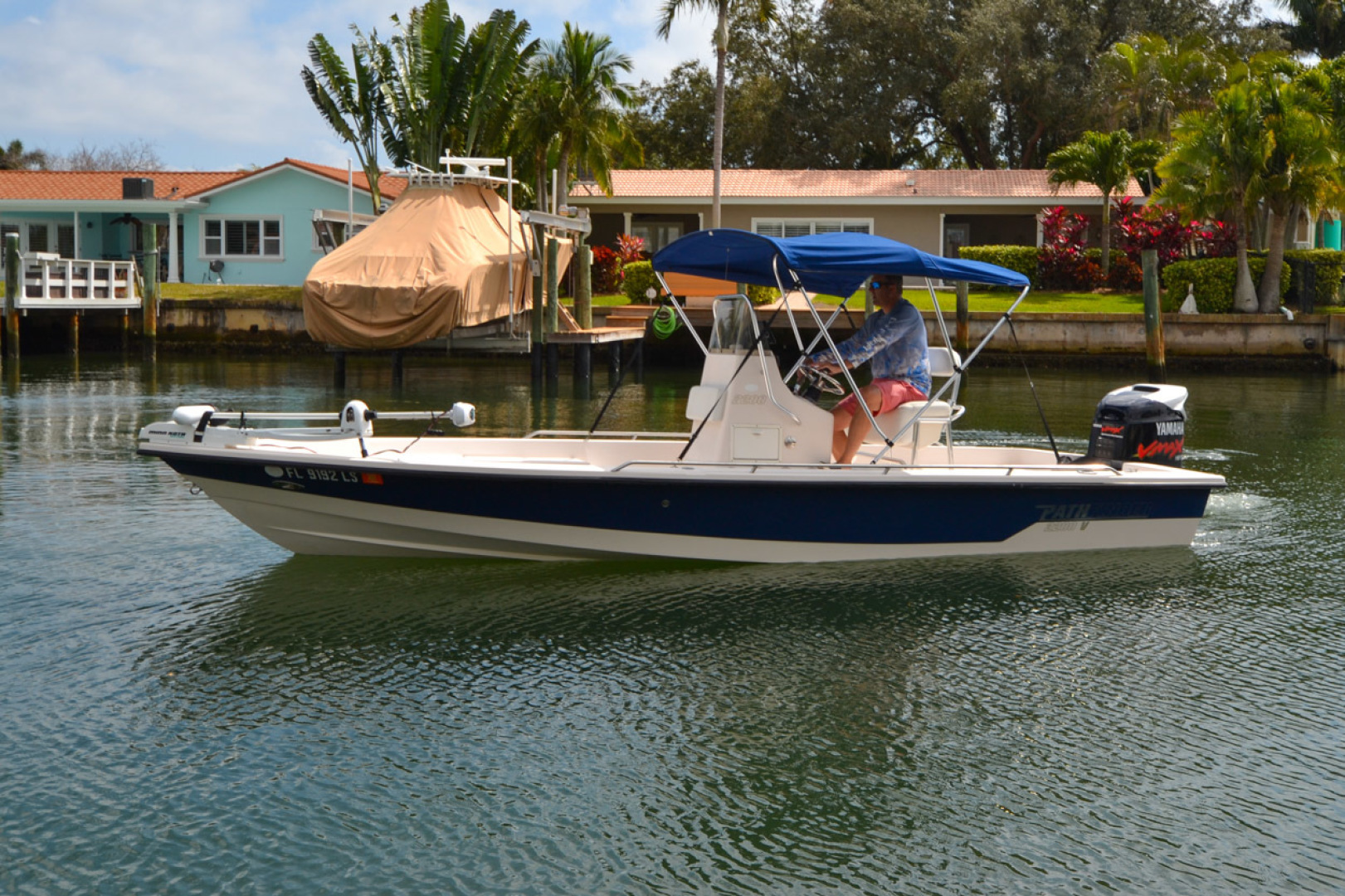 22' 2002 Pathfinder 2200 V | Tampa Yacht Sales