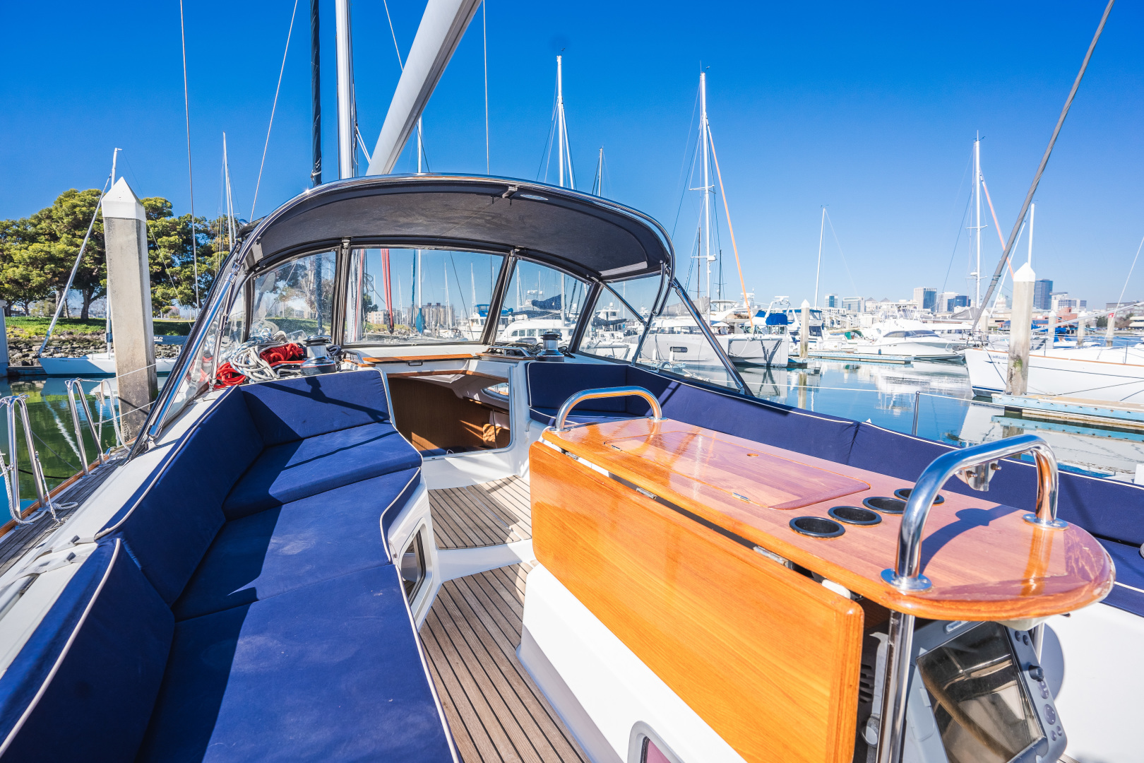 2008 Jeanneau 45 DS 45' Yacht For Sale | LIBERTY | Seattle Yachts