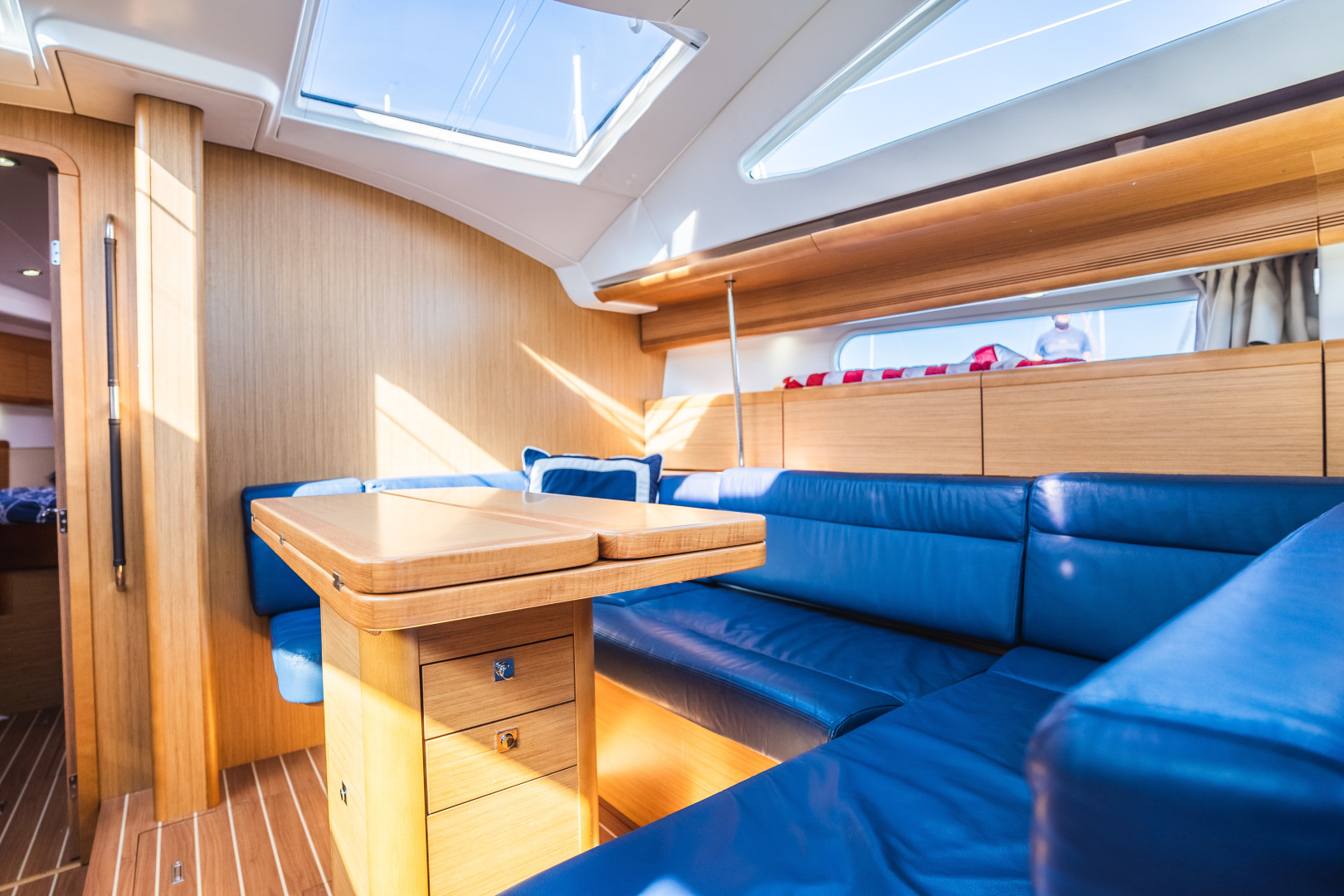 2008 Jeanneau 45 DS 45' Yacht For Sale | LIBERTY | Seattle Yachts