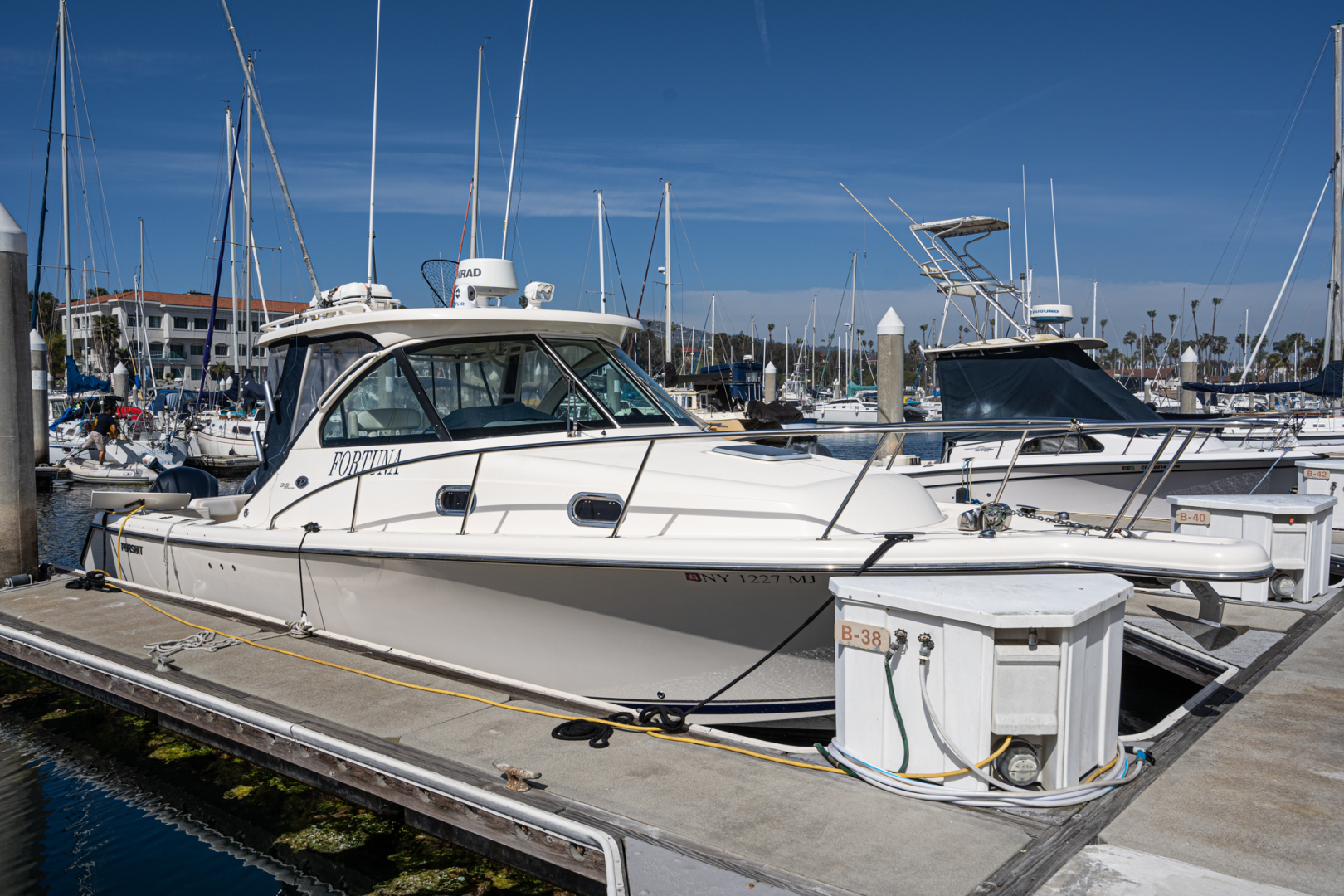 2012 Pursuit OS 315 Offshore 31' Yacht For Sale | FORTUNA | Seattle Yachts