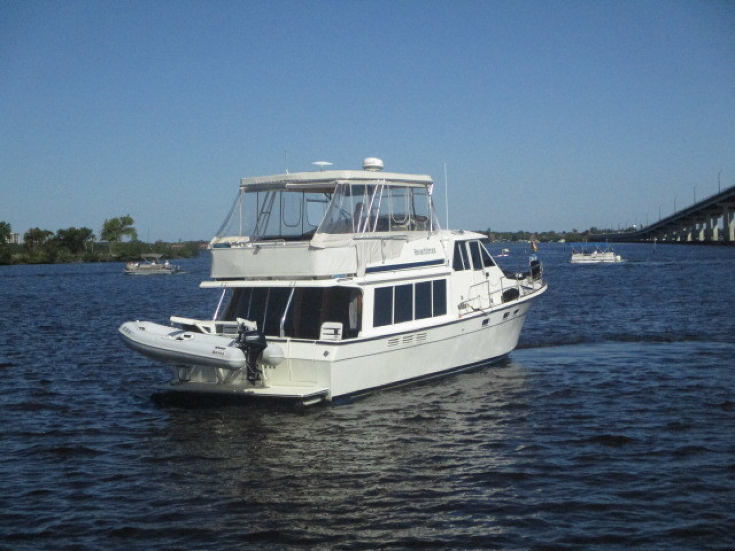 45' Bayliner 4550 for Sale | Trawlers | Beachfront 2787474 | Curtis ...