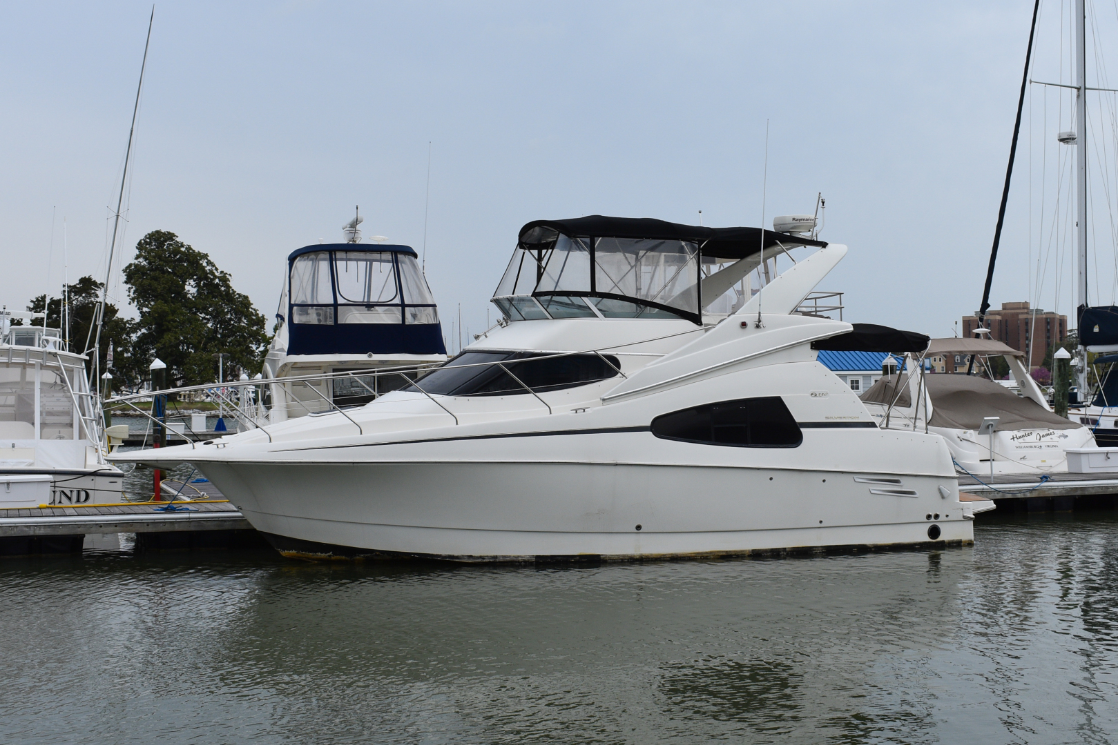 33' Silverton 330 Sport Bridge for Sale | Express Cruiser | Freedom ...
