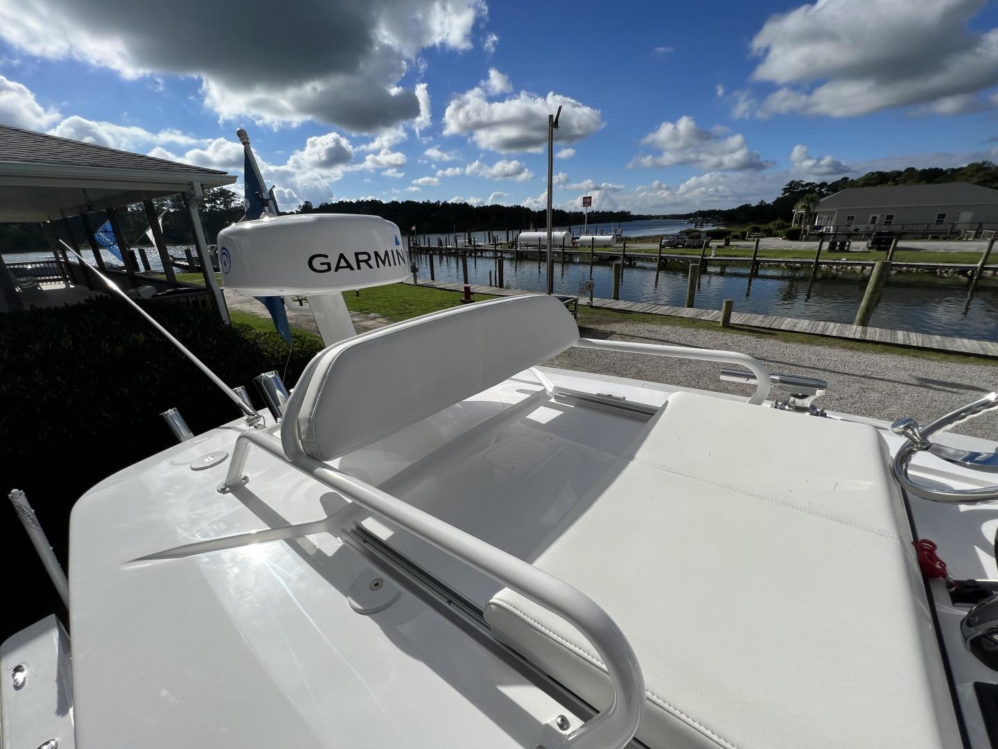 2023 Everglades 27' 273CC, In Stock, For Sale in Beaufort, North ...