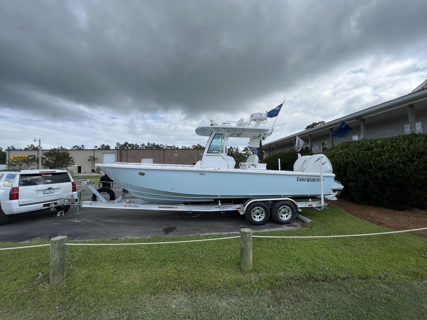 2023 Everglades 27' 273CC, In Stock, For Sale in Beaufort, North ...