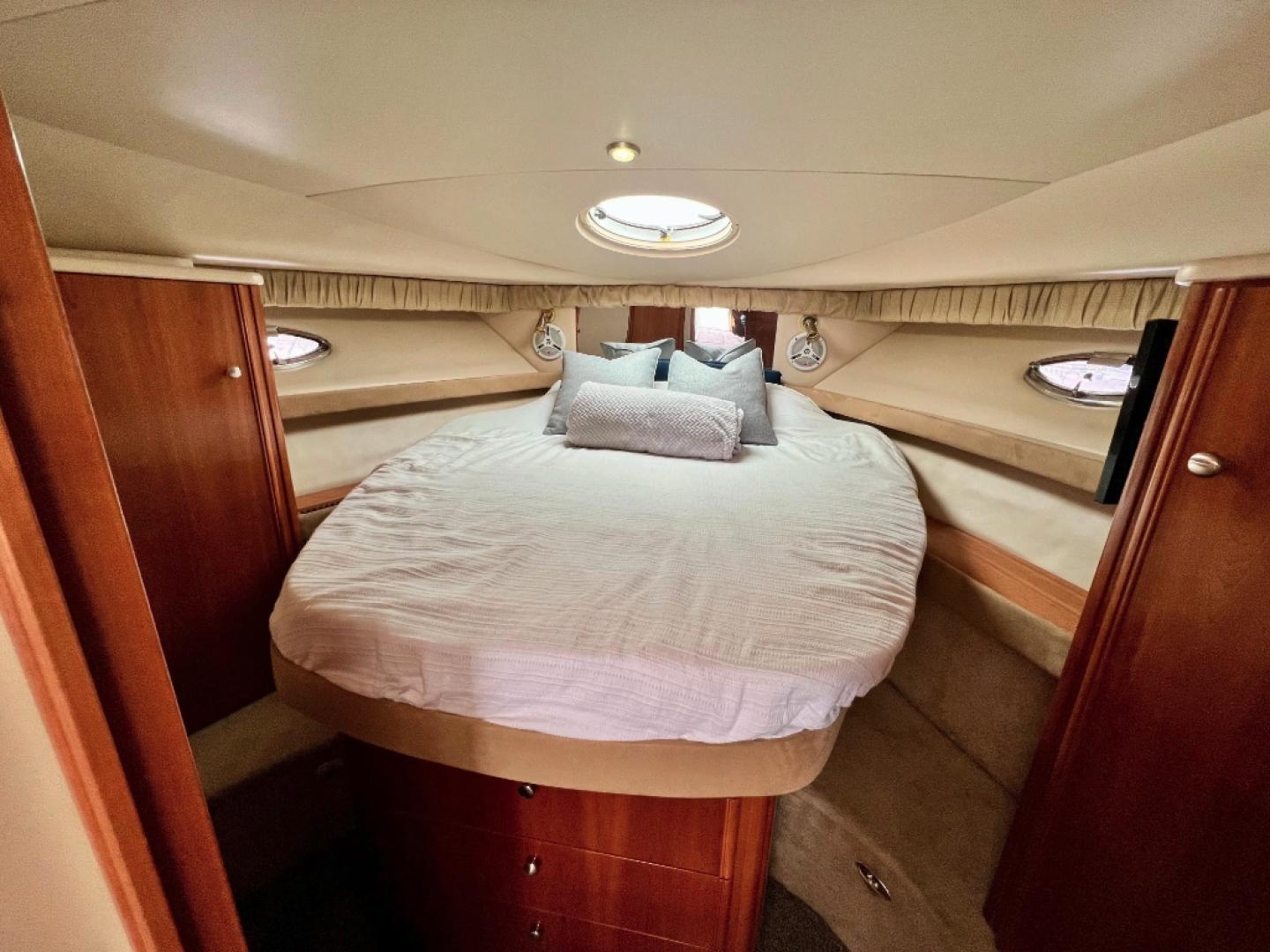 38 Meridian 2004 V Kirkland, Washington