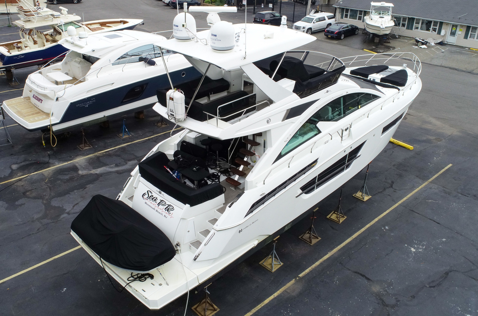 2019 Cruisers Yachts 60 Cantius Fly Yacht For Sale | Sea PR | SI Yachts
