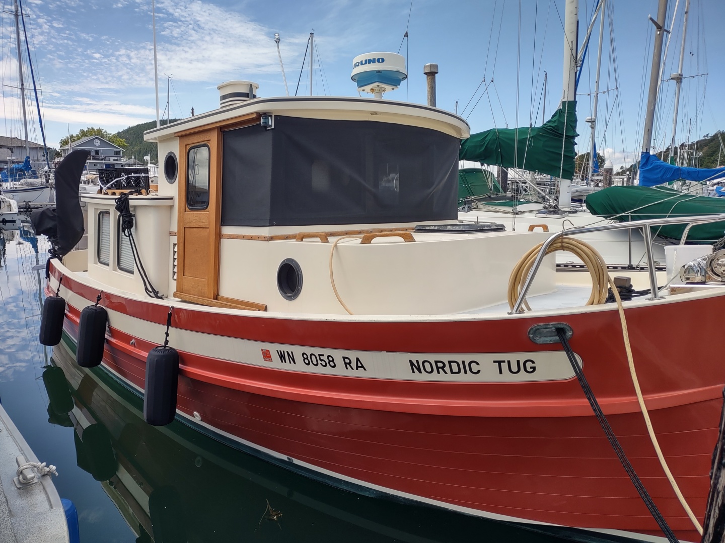 1981 Nordic Tugs 26' Yacht For Sale | DRAGONFLY | Seattle Yachts