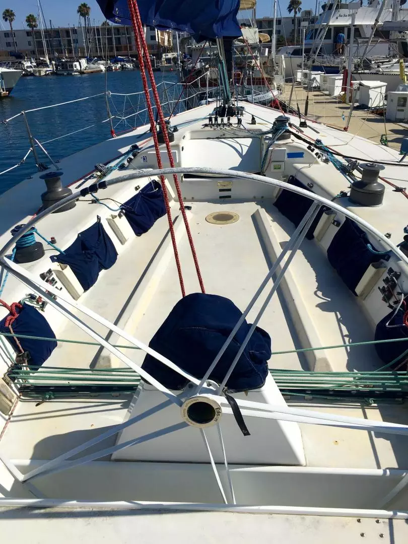 1991 Farr 43' Yacht For Sale | BRAVURA | Seattle Yachts
