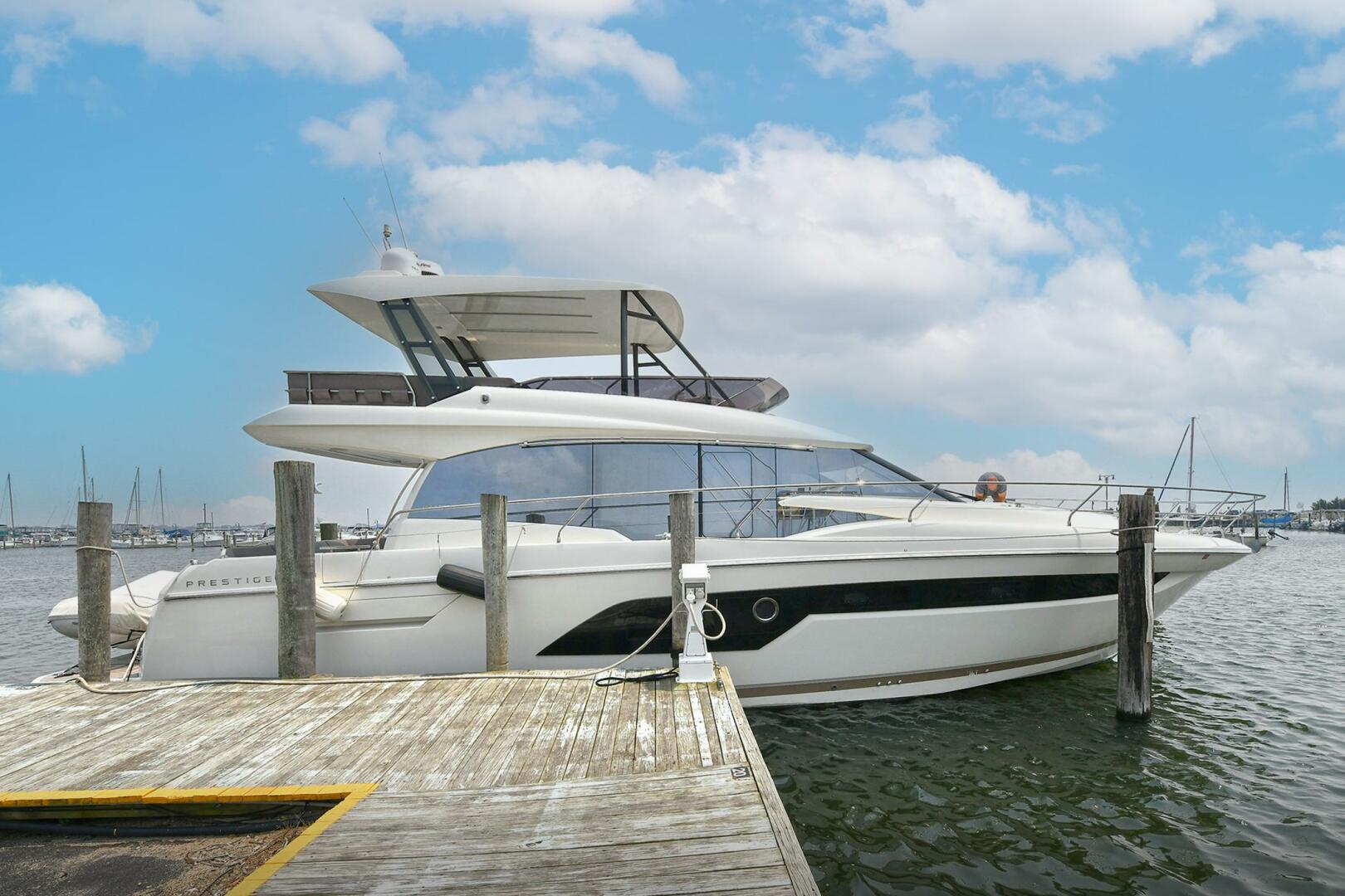 2018 Prestige 52 Fly Yacht For Sale | SI Yachts