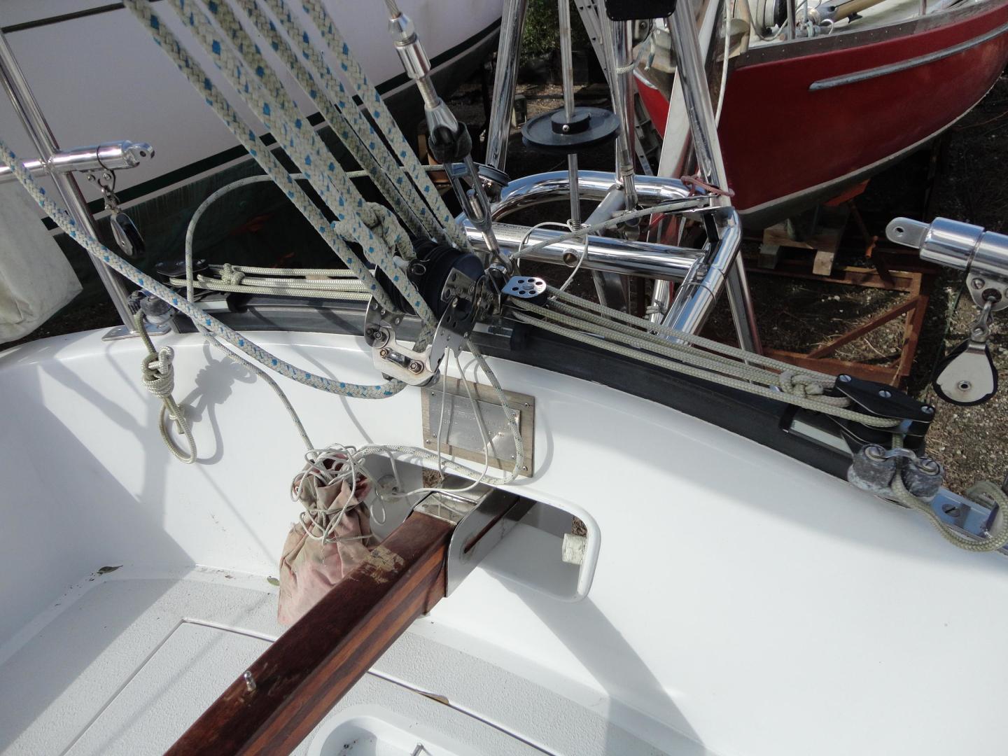31' Camper & Nicholsons CN31 for Sale | Cruisers | Taurus 2792587 ...