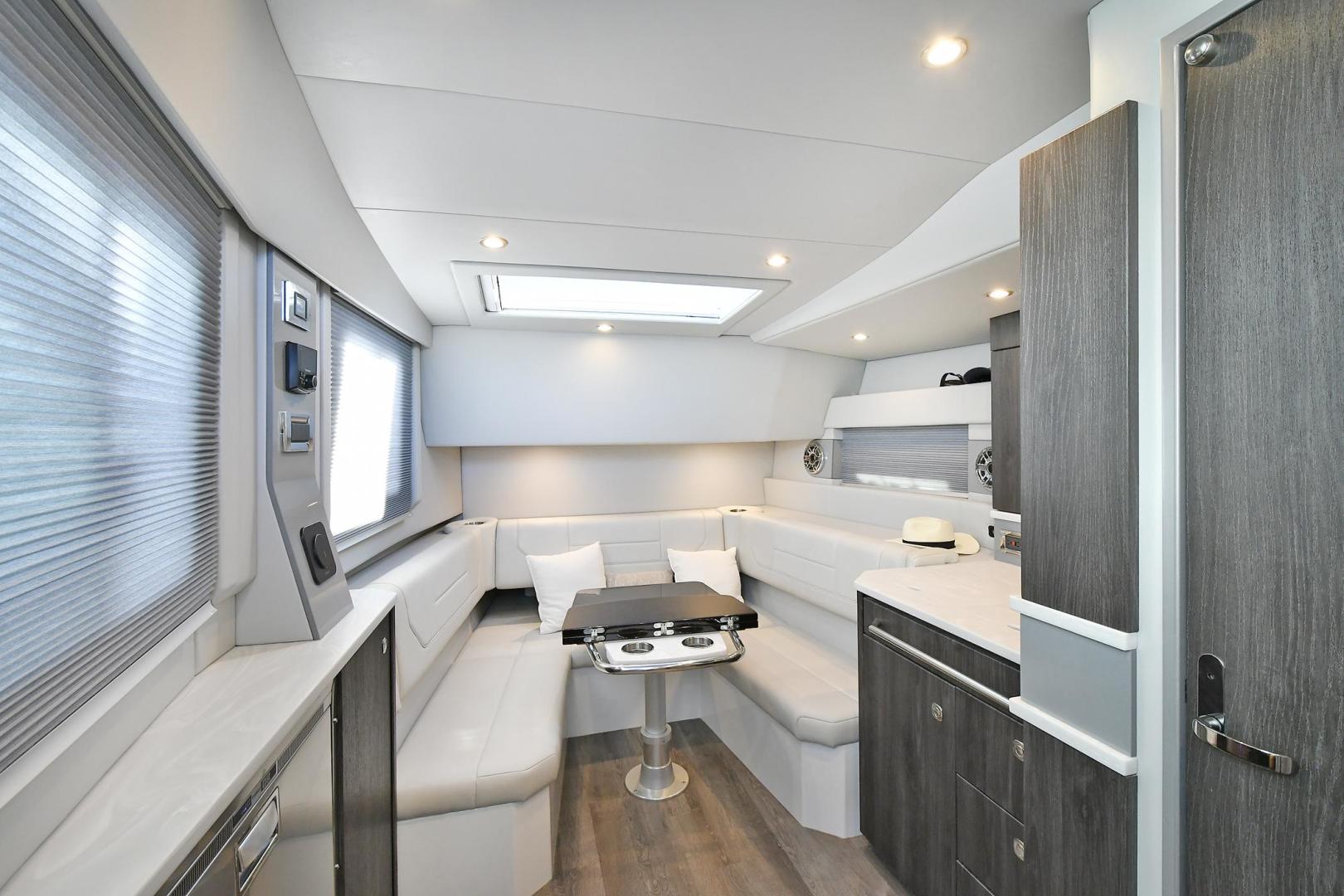 2023 Formula 43 SSC Yacht For Sale | SI Yachts