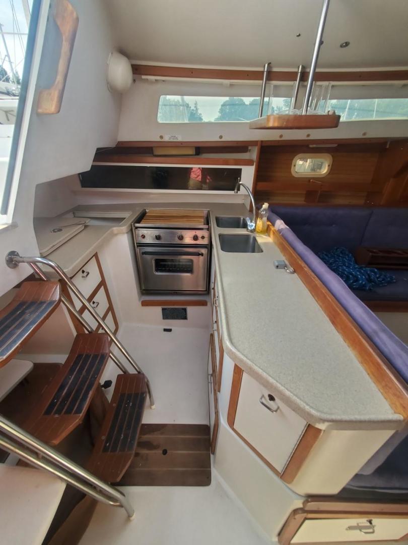 Adagio 1995 Catalina 30 for sale in PORT WASHINGTON, New York by Brewer ...