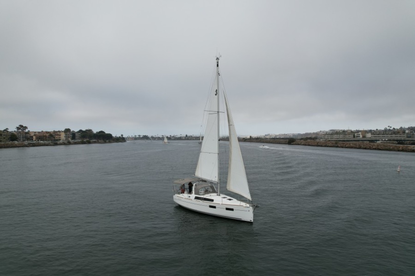 2016 Beneteau Oceanis 35 34' Yacht For Sale | KERASI | Seattle Yachts