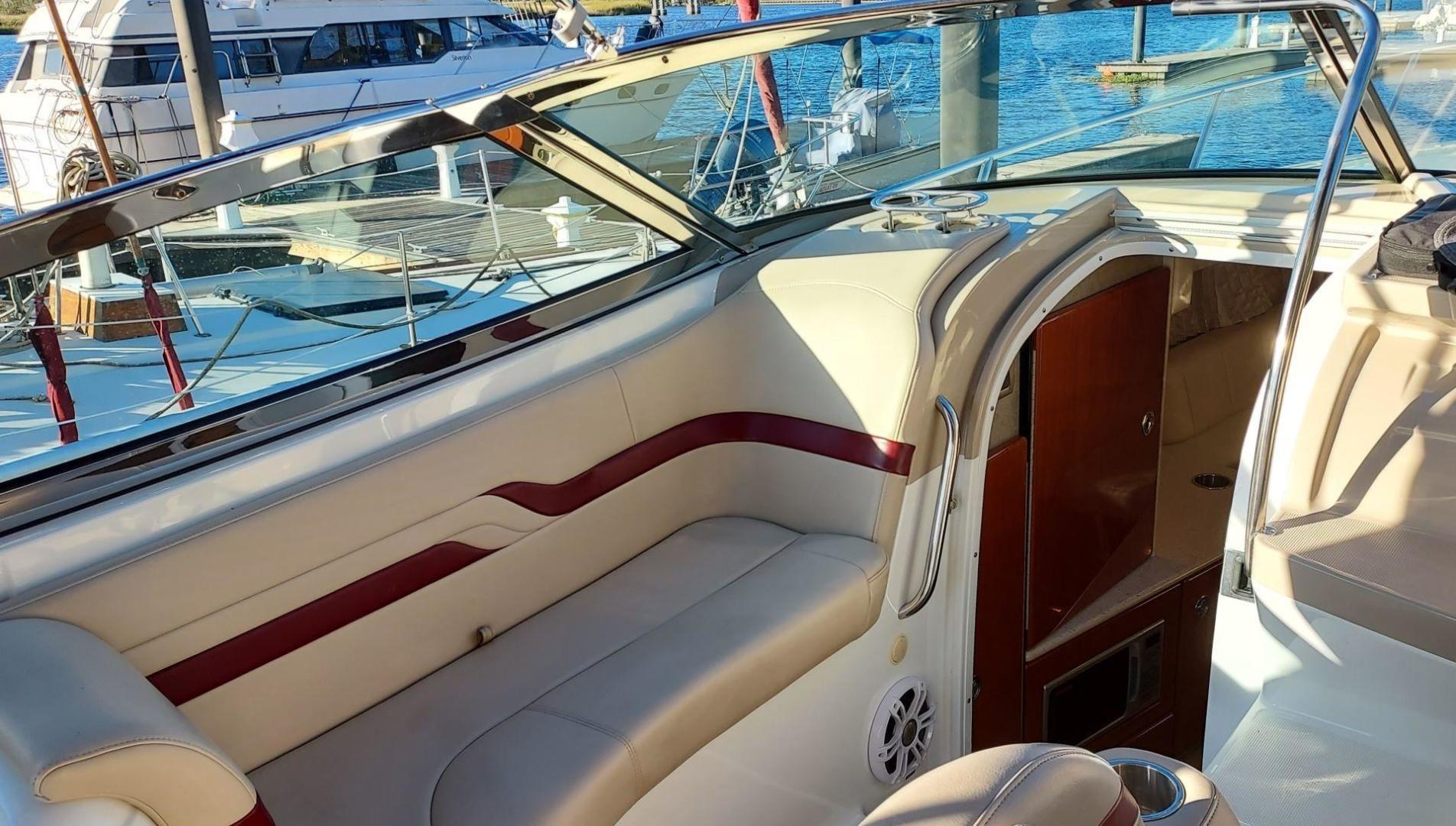 33' Formula 330 Sun Sport for Sale | Sports Cruiser | The Formula ...