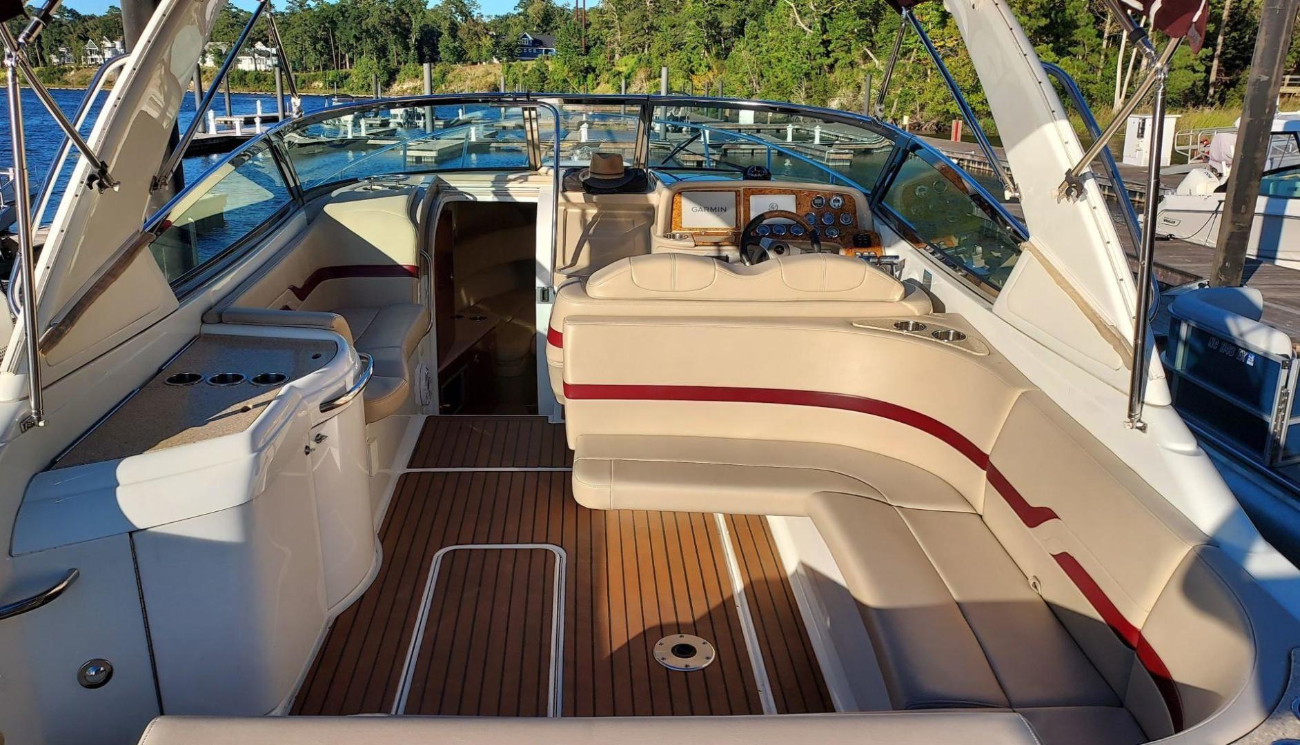 33' Formula 330 Sun Sport for Sale | Sports Cruiser | The Formula ...