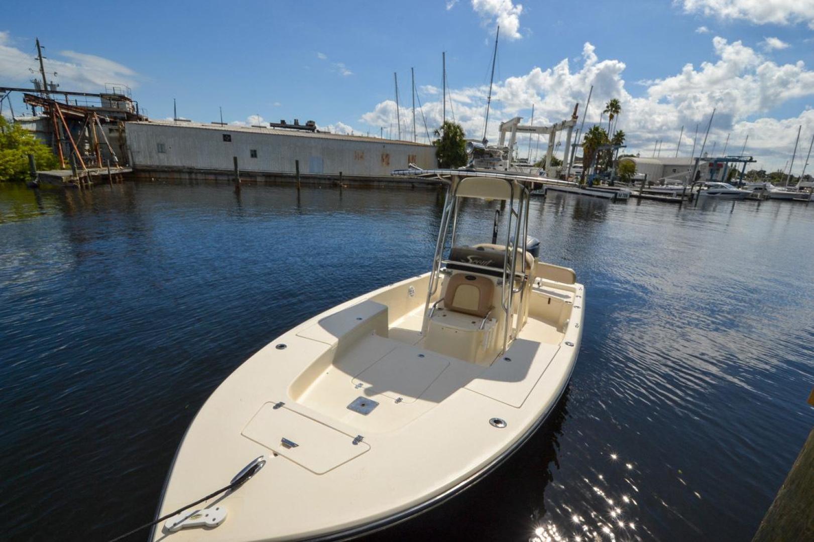 22' 2011 Scout 221 Winyah Bay | Tampa Yacht Sales