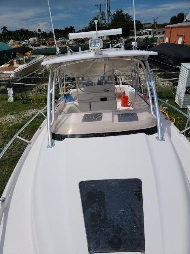 2005 Intrepid 310 Walkaround for sale