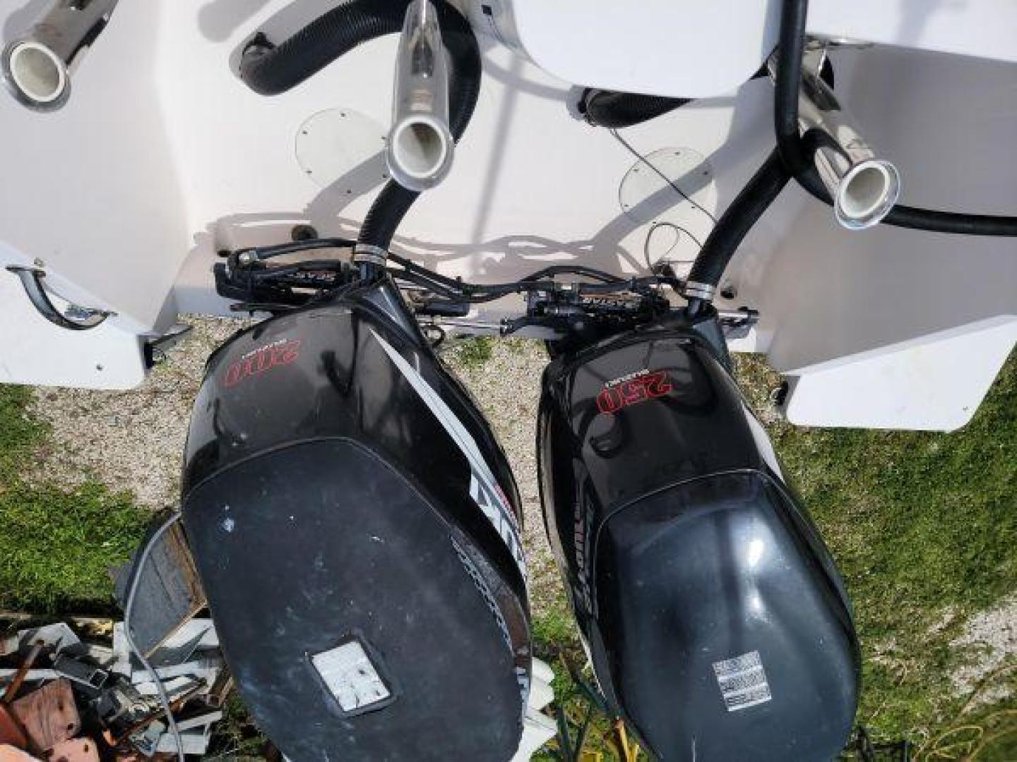 2005 Intrepid 310 Walkaround for sale