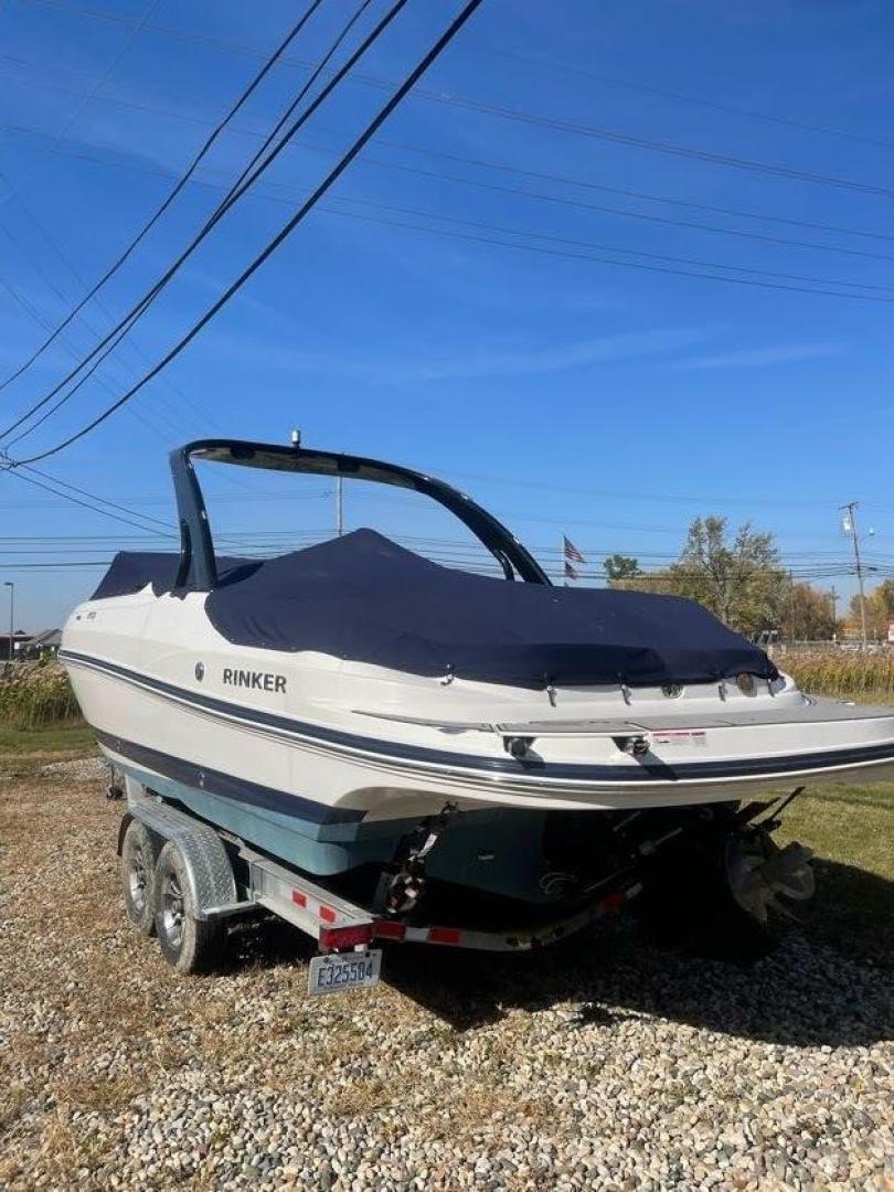 29' Rinker 29QX for Sale | Cruisers | 29 Rinker | Curtis Stokes Yacht ...