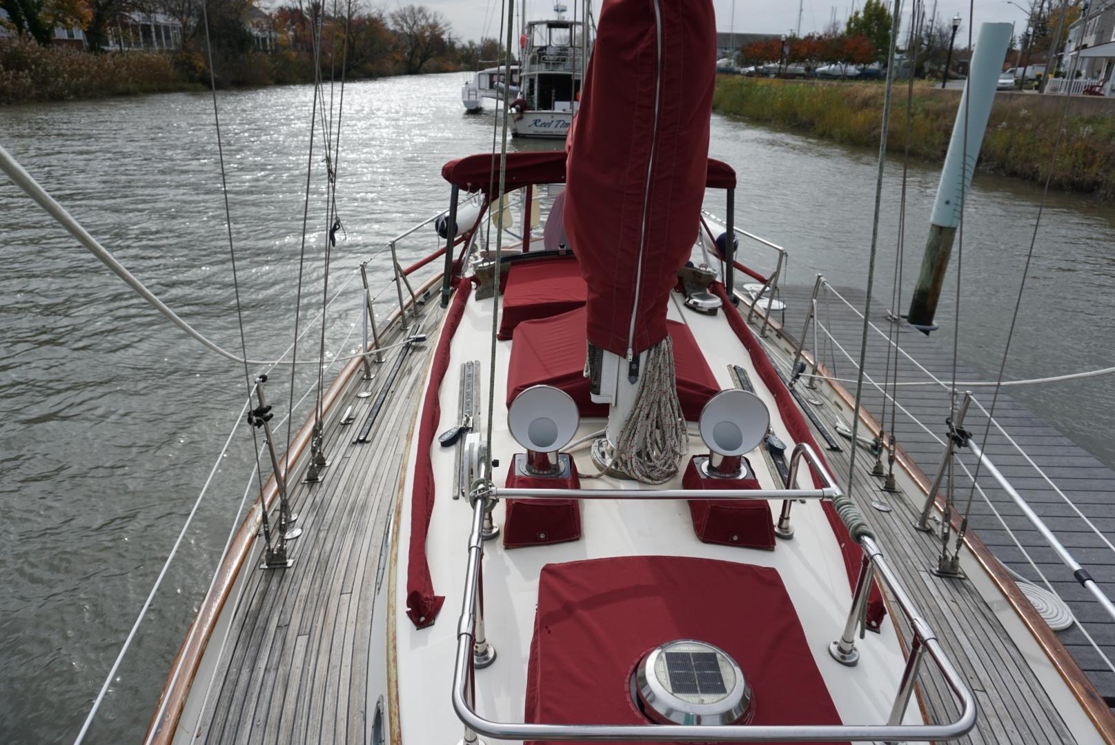 30' Baba 30 for Sale | Cutter | Sojourn 2794933 | Curtis Stokes Yacht ...