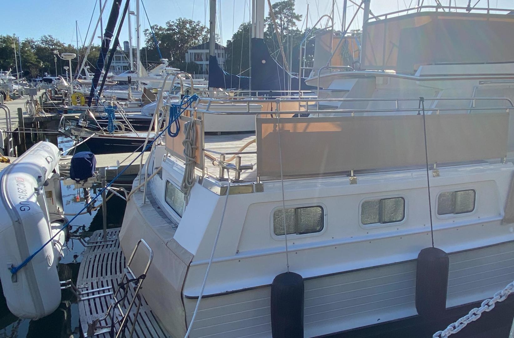 42' Grand Banks for Sale | Trawlers | Contentment 2795109 | Curtis ...