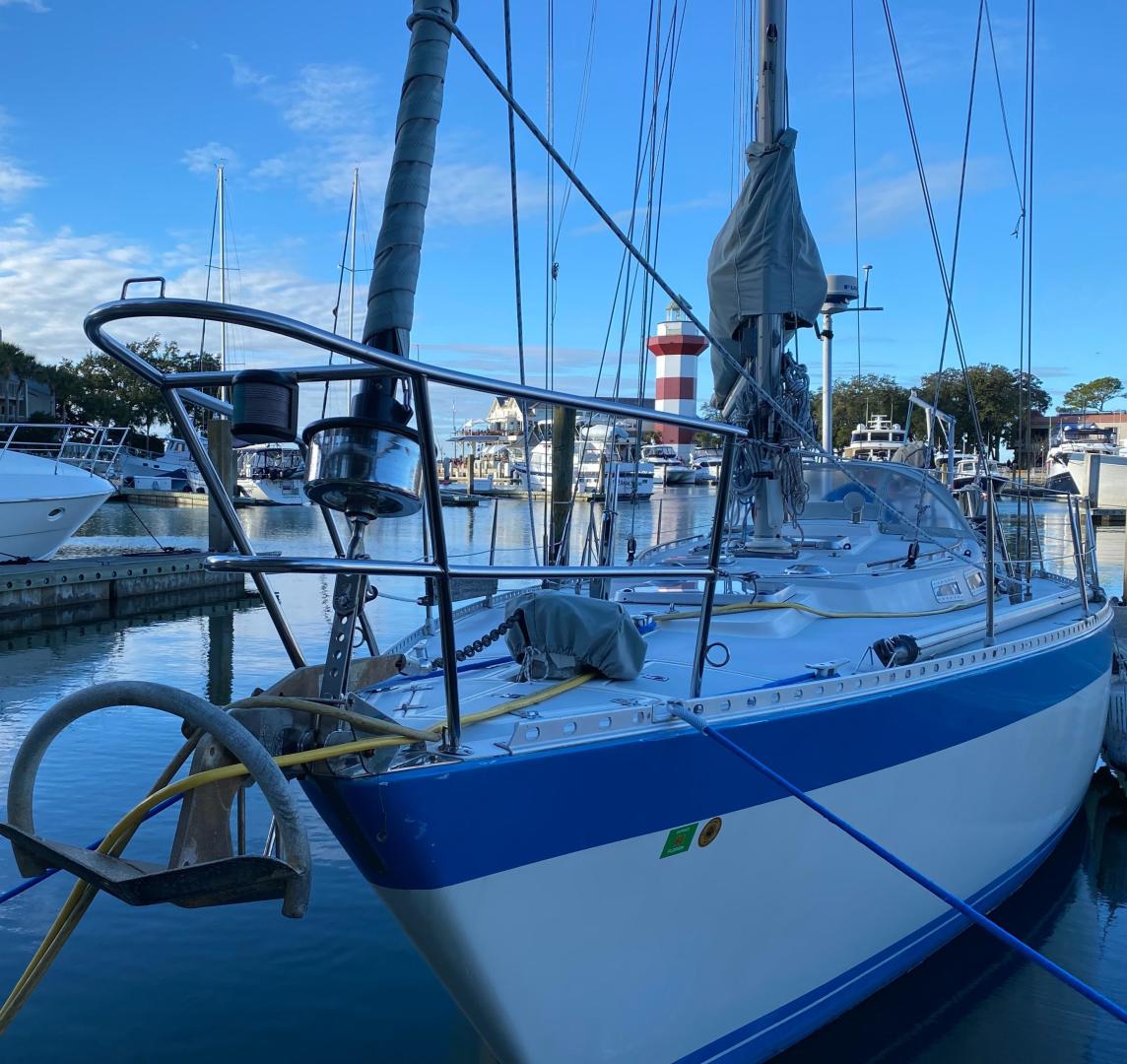 38' Wauquiez Ted Hood MKII for Sale | Sloop | Kepler 2795405 | Curtis ...
