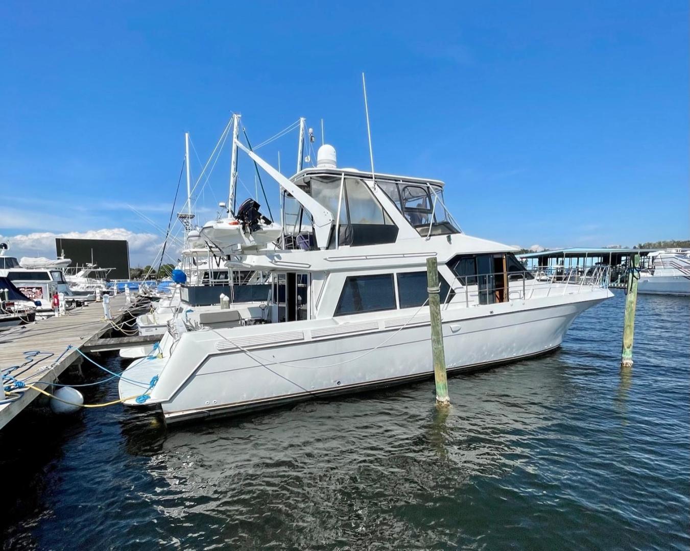 53' Navigator 5300 Classic for Sale | Cruisers | Our Time 2796888 ...