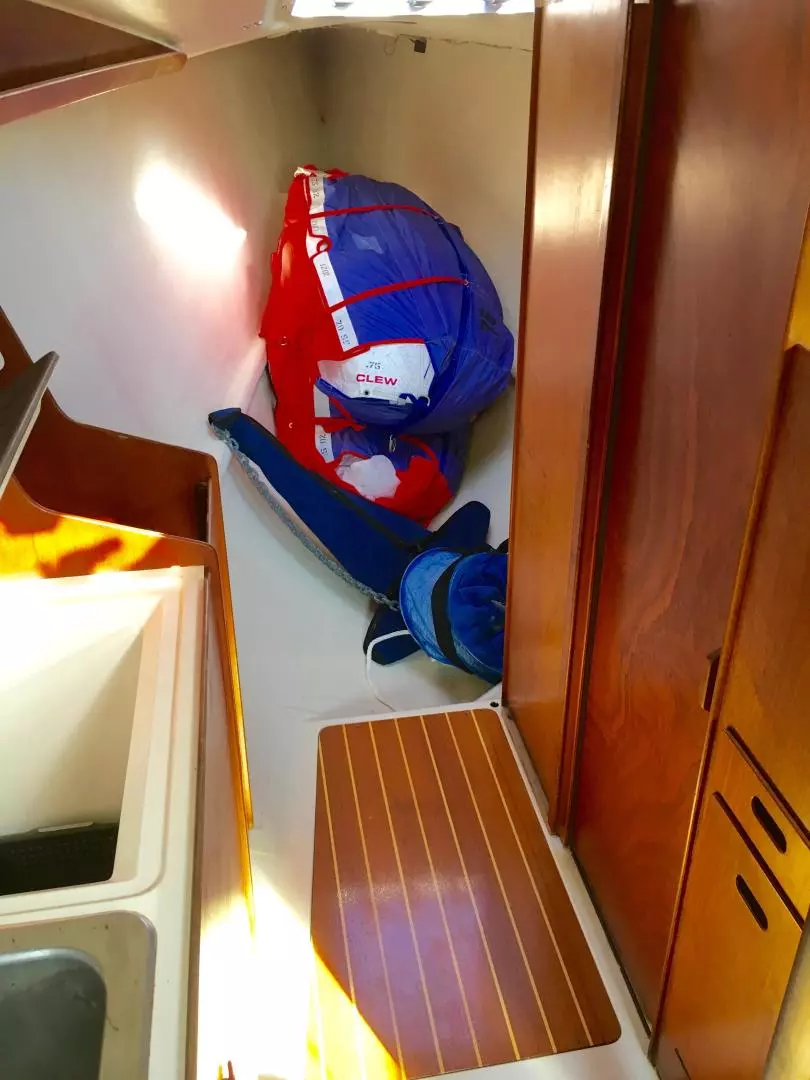 1983 Olson 40' Yacht For Sale | AKAW! | Seattle Yachts