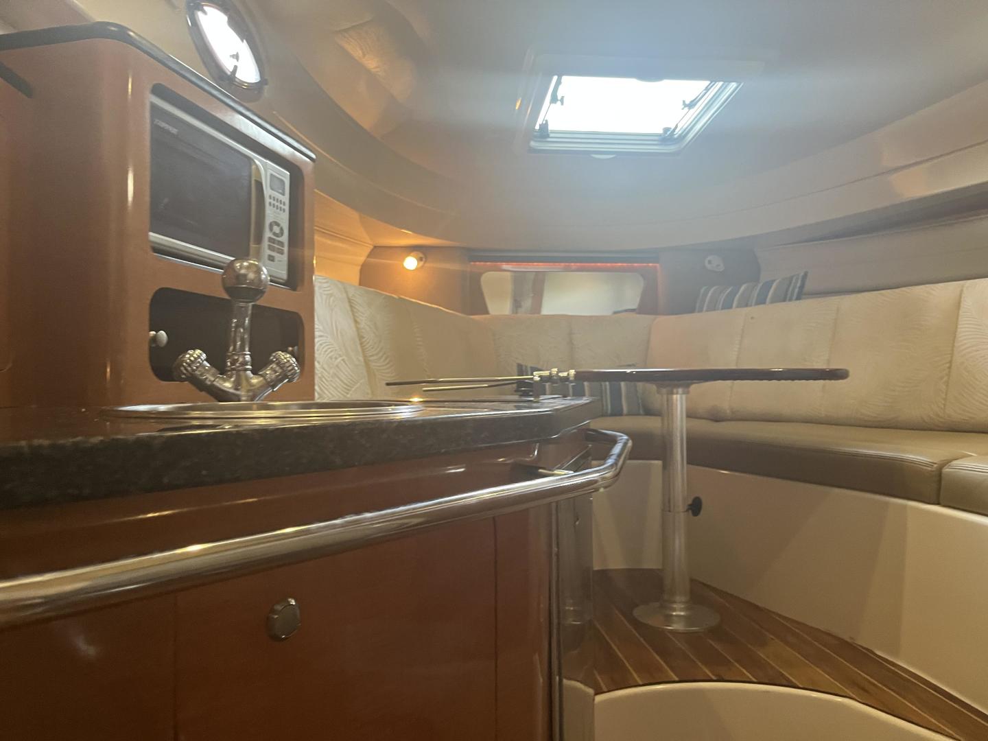 30' 2007 Robalo 305 walkaround | Tampa Yacht Sales