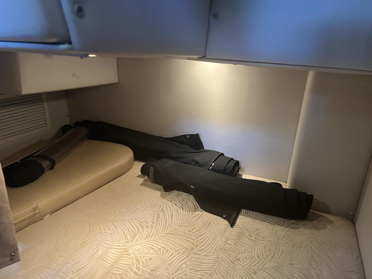 30' 2007 Robalo 305 walkaround | Tampa Yacht Sales