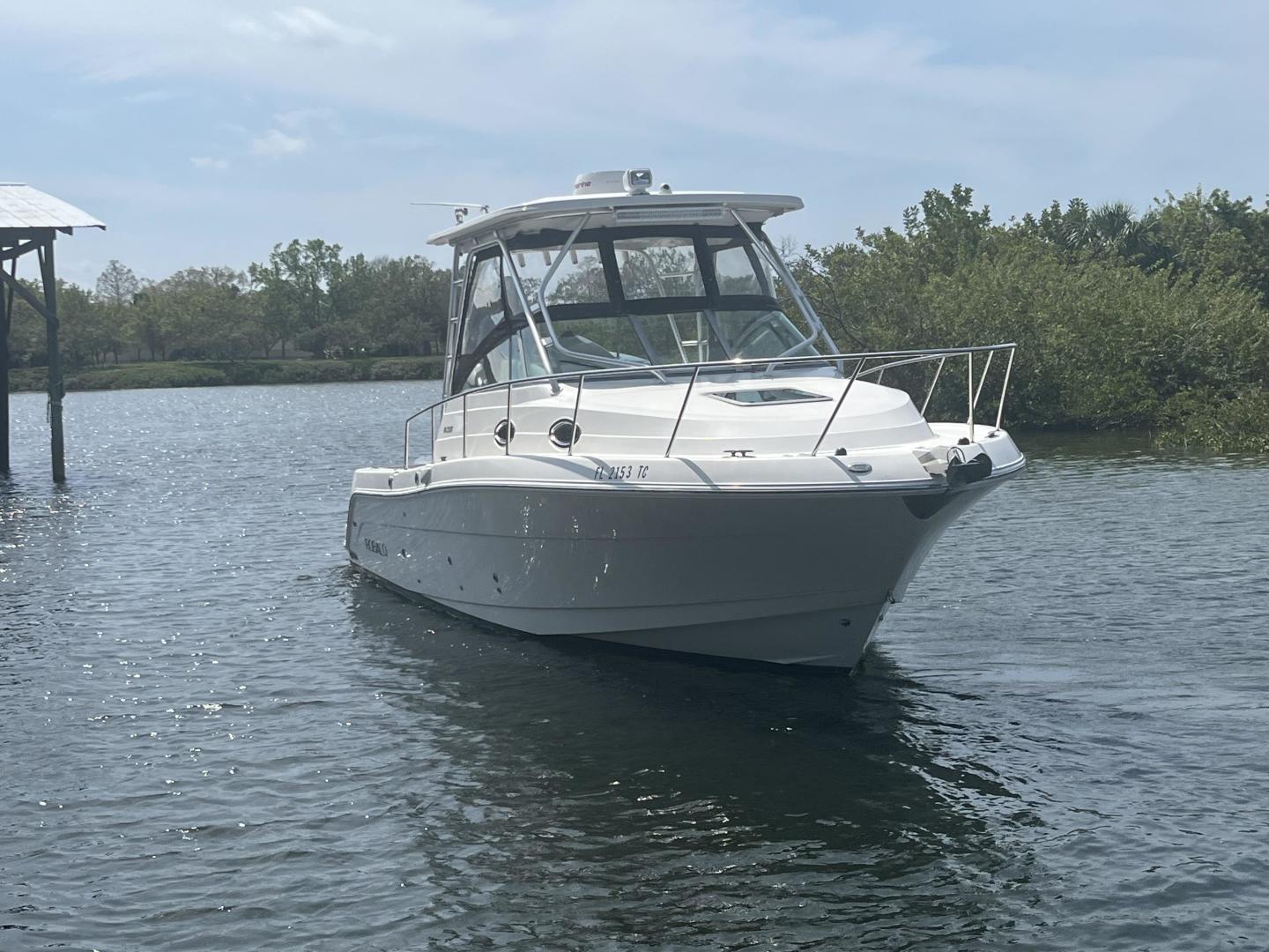 30' 2007 Robalo 305 walkaround | Tampa Yacht Sales