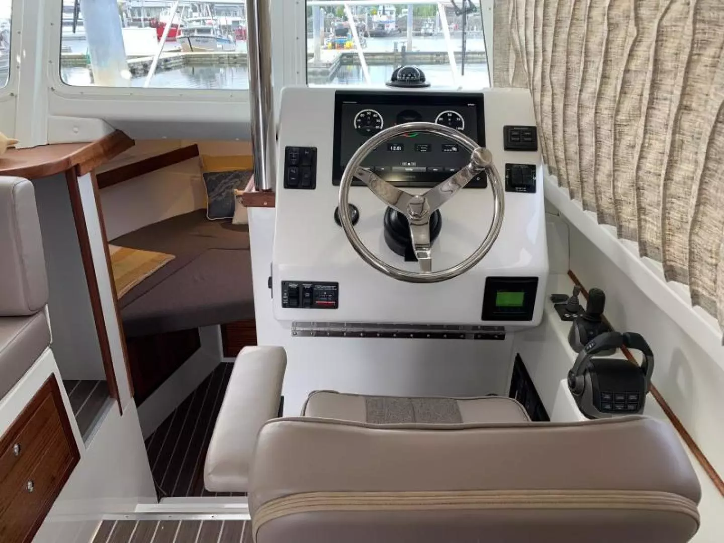 2022 Ocean Sport Roamer 33 #127 33' Yacht For Sale | IN STOCK | Seattle ...