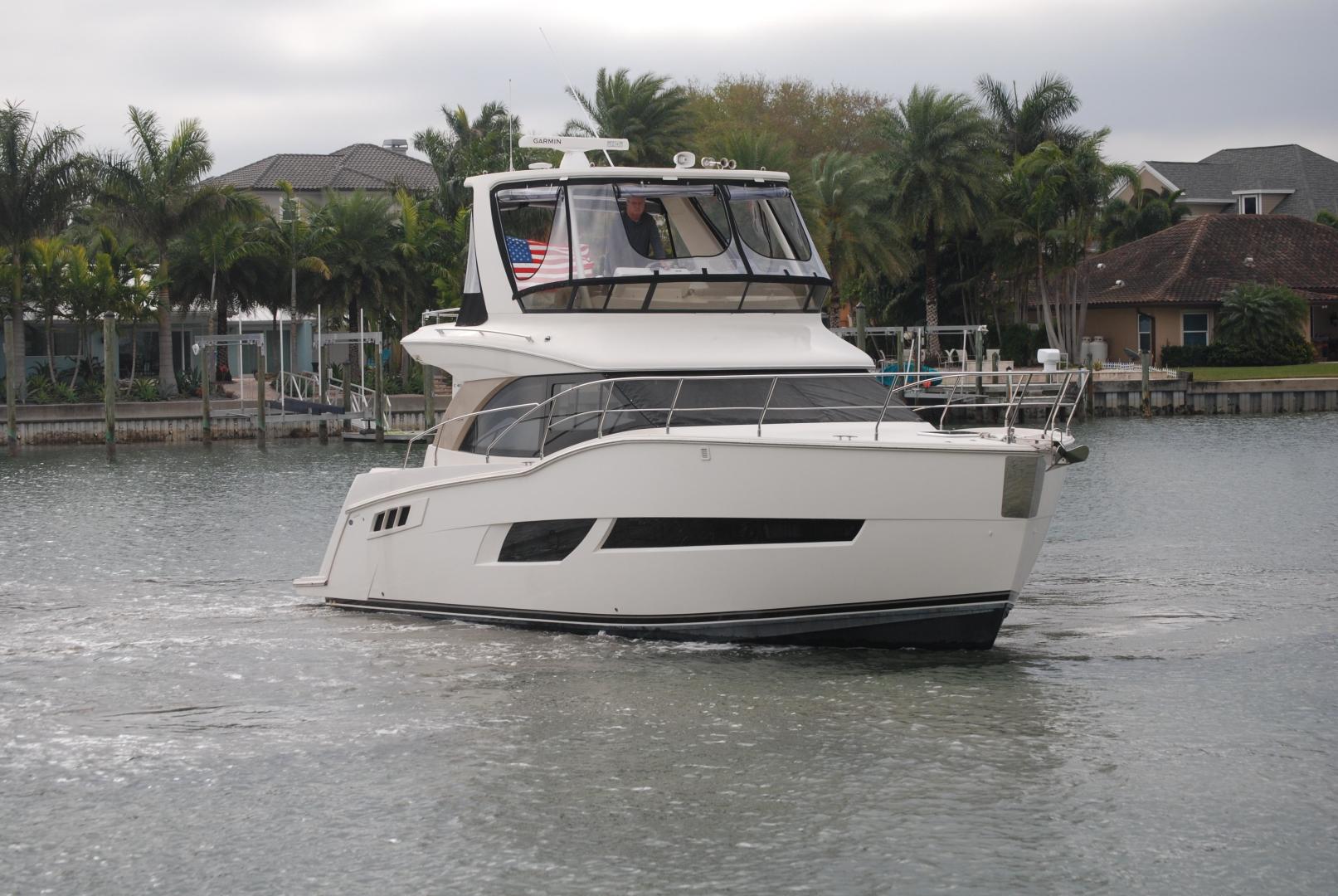 40' Carver 40 for Sale | Cruisers | | Curtis Stokes Yacht Brokerage