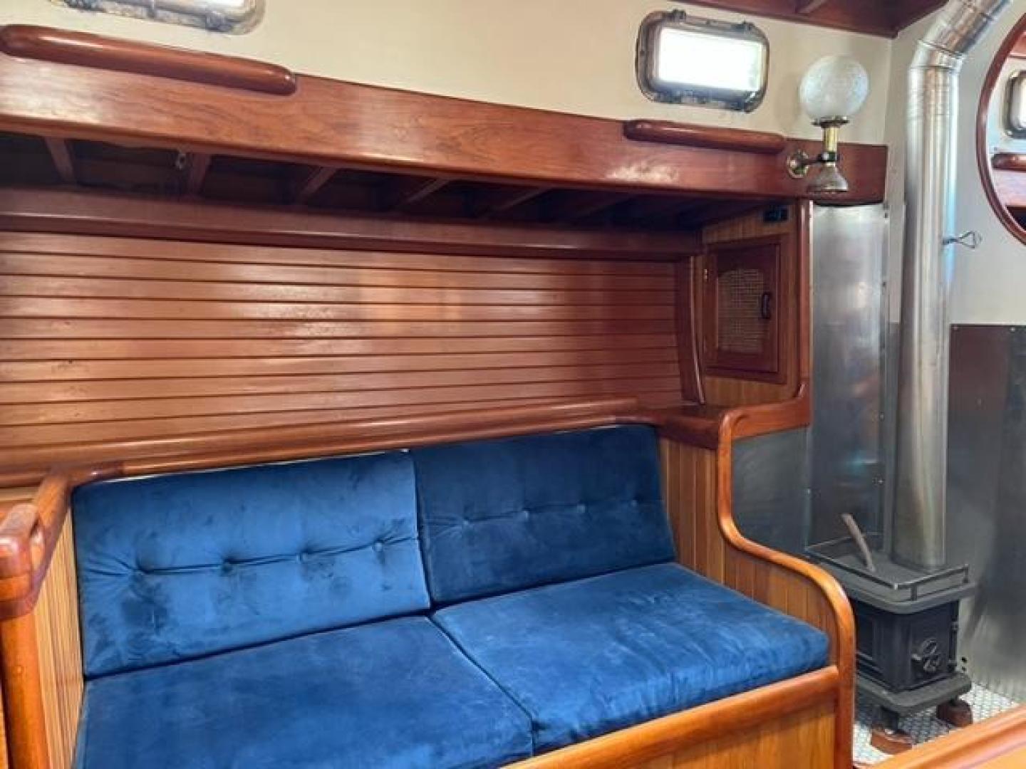 1981 Cape George 36' Yacht For Sale | MARIPOSA | Seattle Yachts