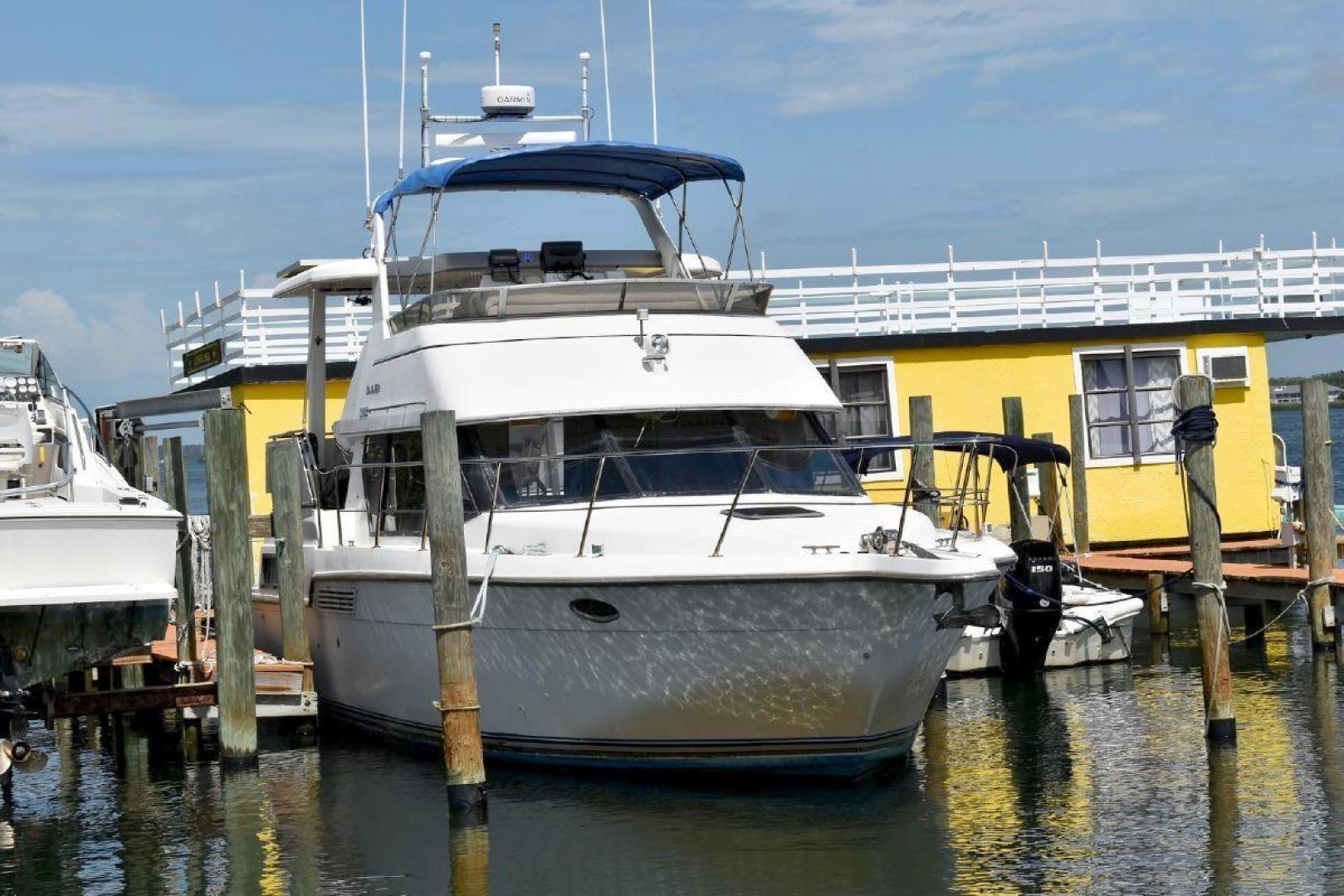 1993 Carver 390 Cockpit Motor Yacht Spirit