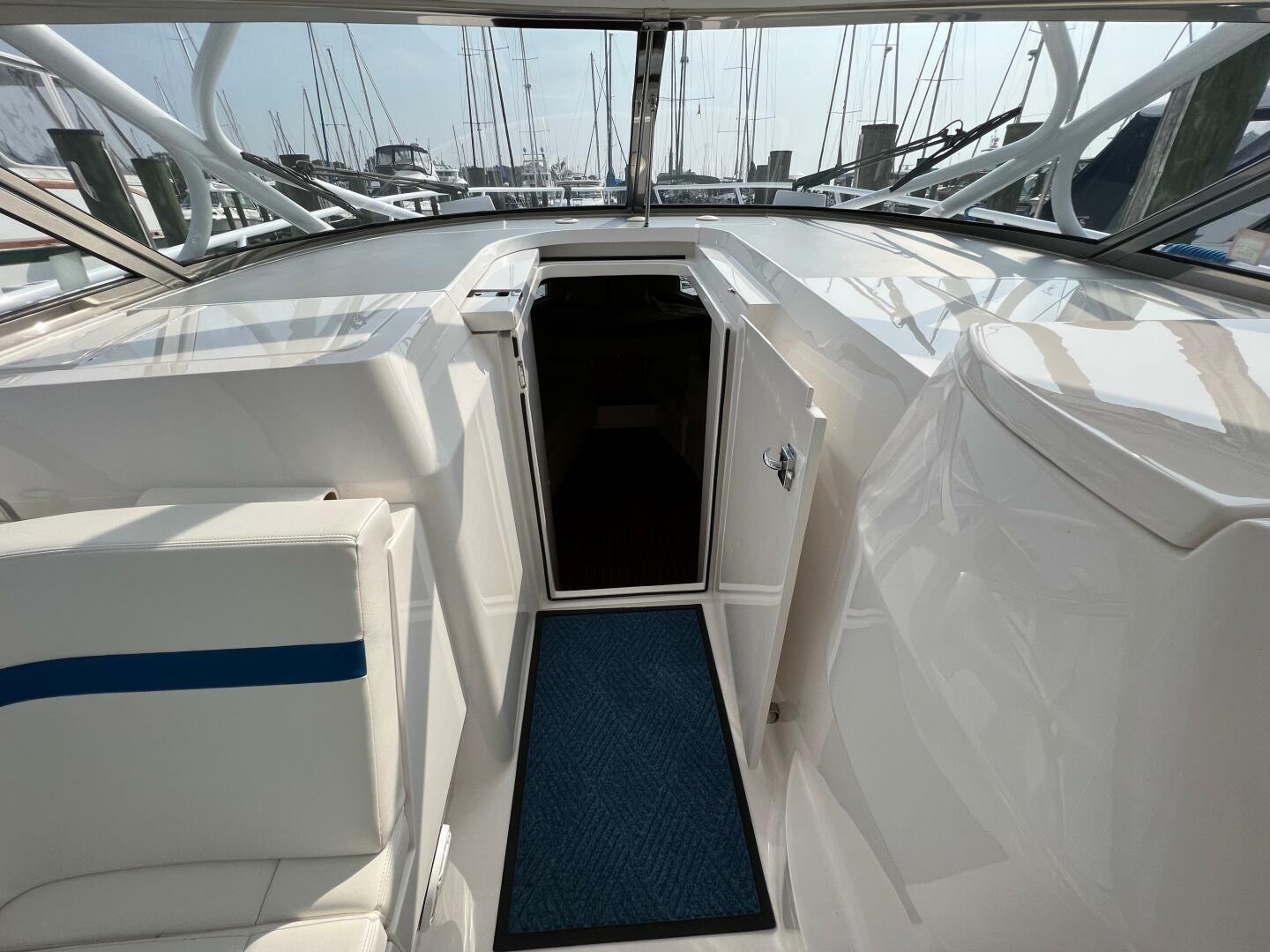 2019 Intrepid 43 43' Yacht For Sale | AQUARIUS | Seattle Yachts