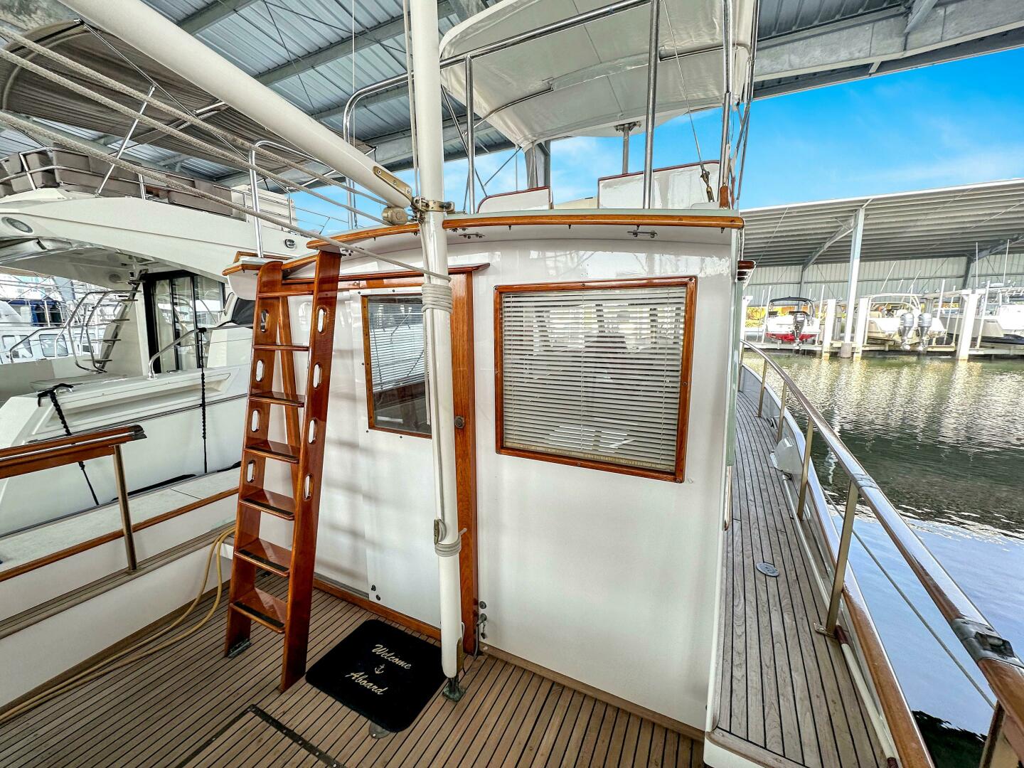 32' Grand Banks 32 Sedan for Sale | Trawlers | Chinito 2800429 | Curtis ...