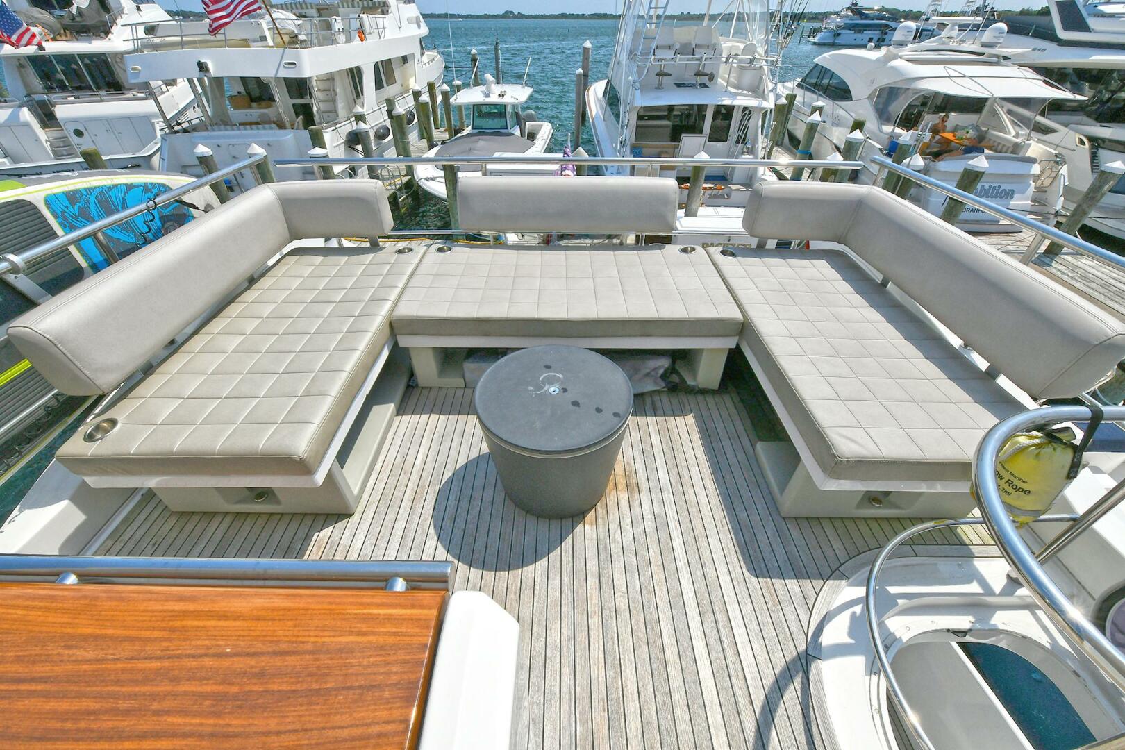 2016 Azimut 50 Flybridge Yacht For Sale | BONO TEMPO | SI Yachts