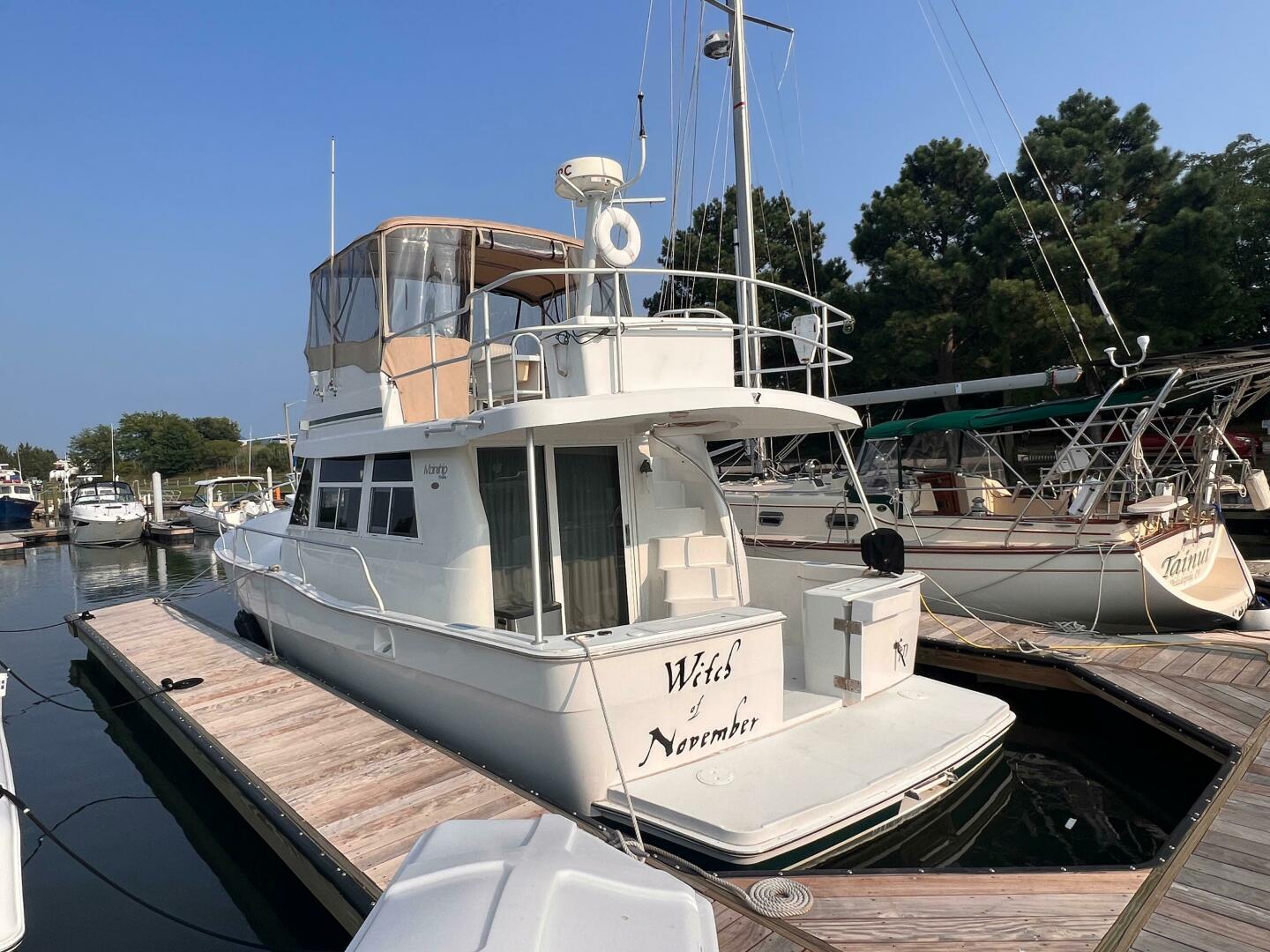 39' Mainship 390 Trawler for Sale | Trawlers | 2801155 | Curtis Stokes ...