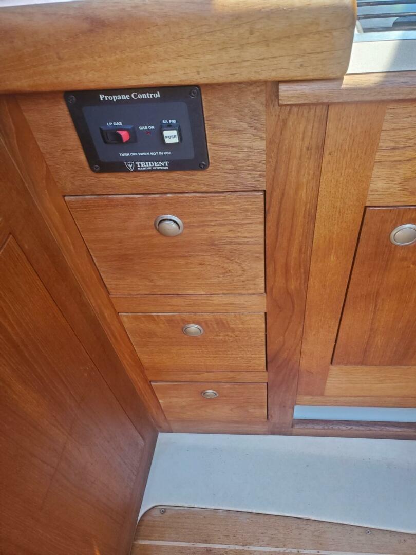 1999 Hunter 310 for sale in Glen Cove, New York by Brewer Yacht Sales