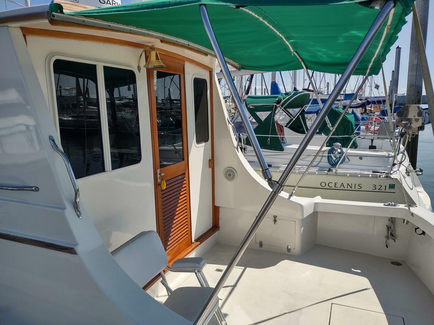 1986 Blue Seas 31' Yacht For Sale | OLIVA ROSE | Seattle Yachts