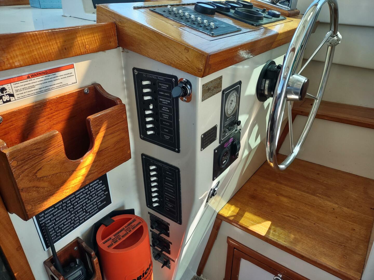 1986 Blue Seas 31' Yacht For Sale | OLIVA ROSE | Seattle Yachts