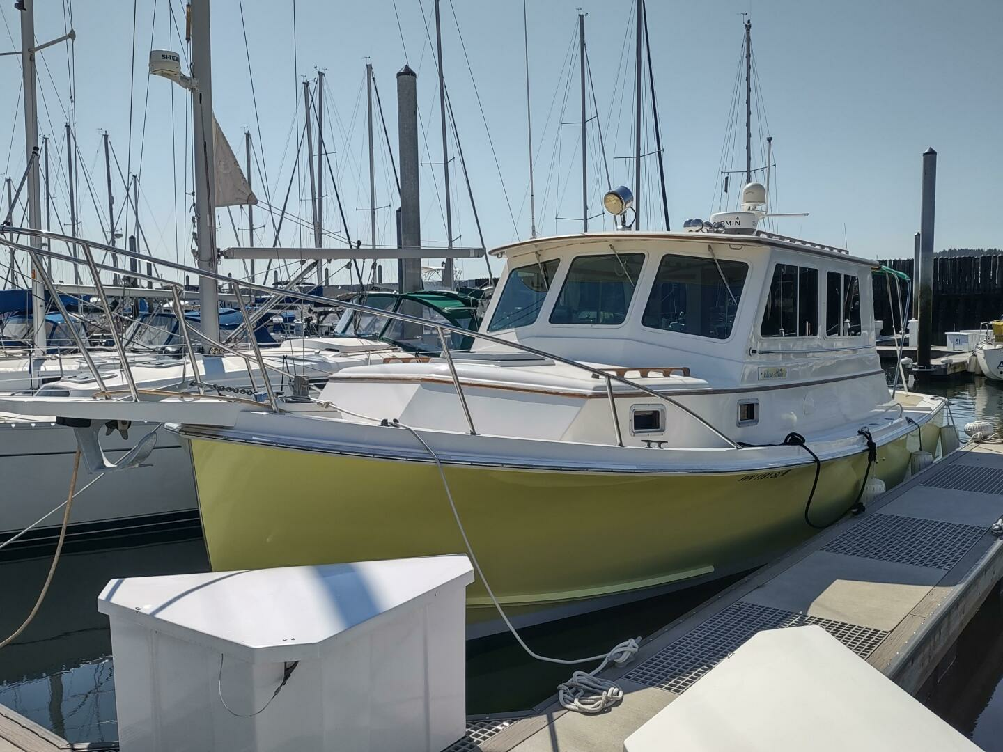 1986 Blue Seas 31' Yacht For Sale | OLIVA ROSE | Seattle Yachts