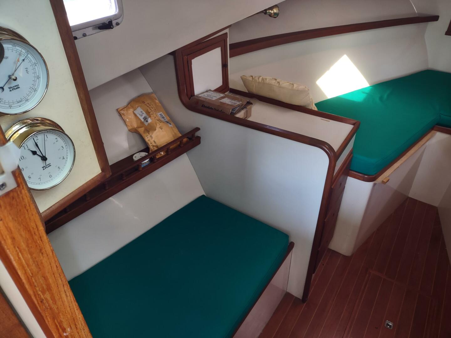 1986 Blue Seas 31' Yacht For Sale | OLIVA ROSE | Seattle Yachts