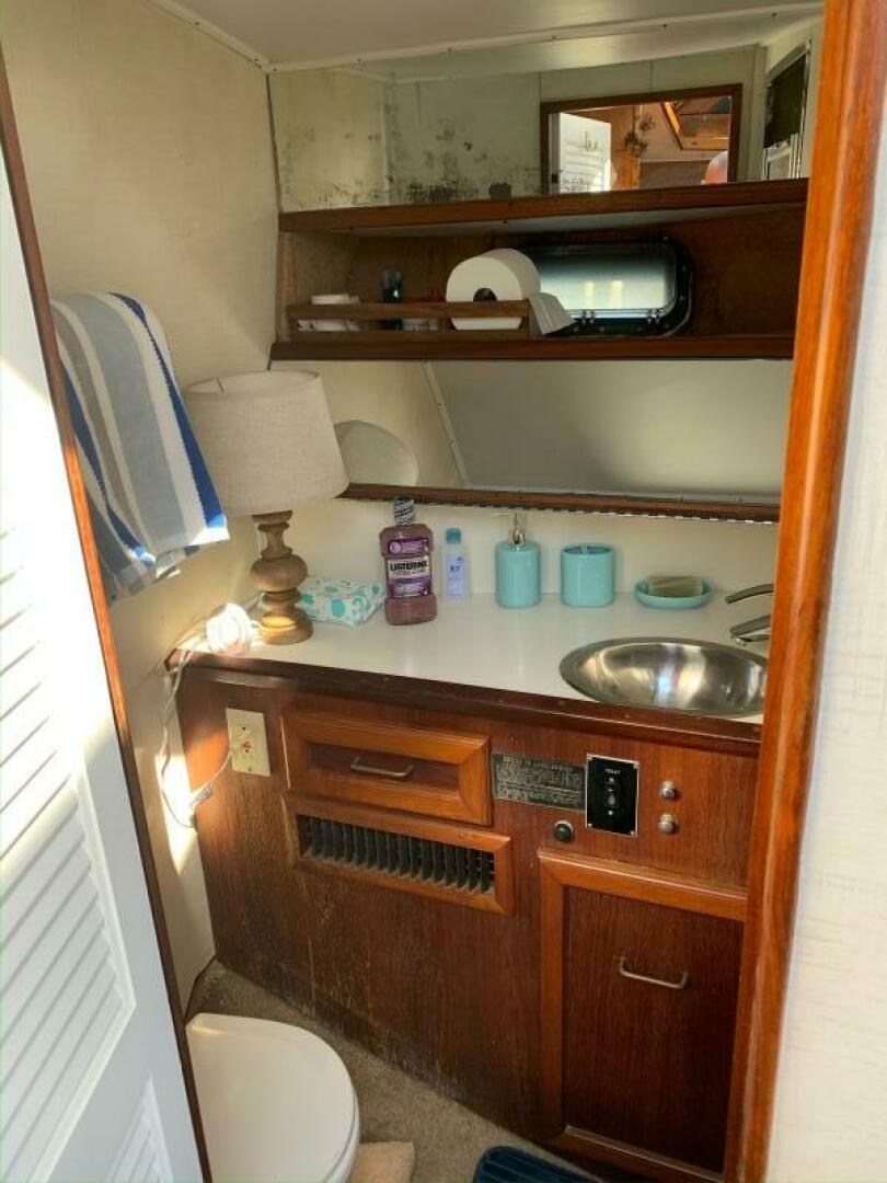 1980 Pacemaker 34 for sale