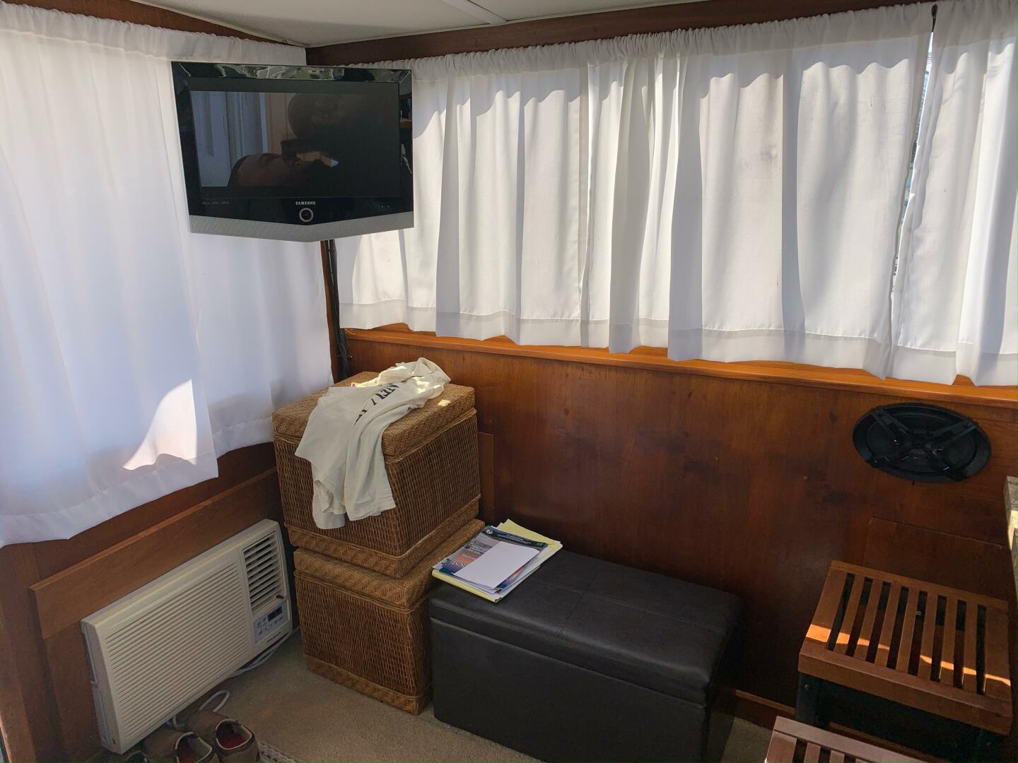 1980 Pacemaker 34 for sale
