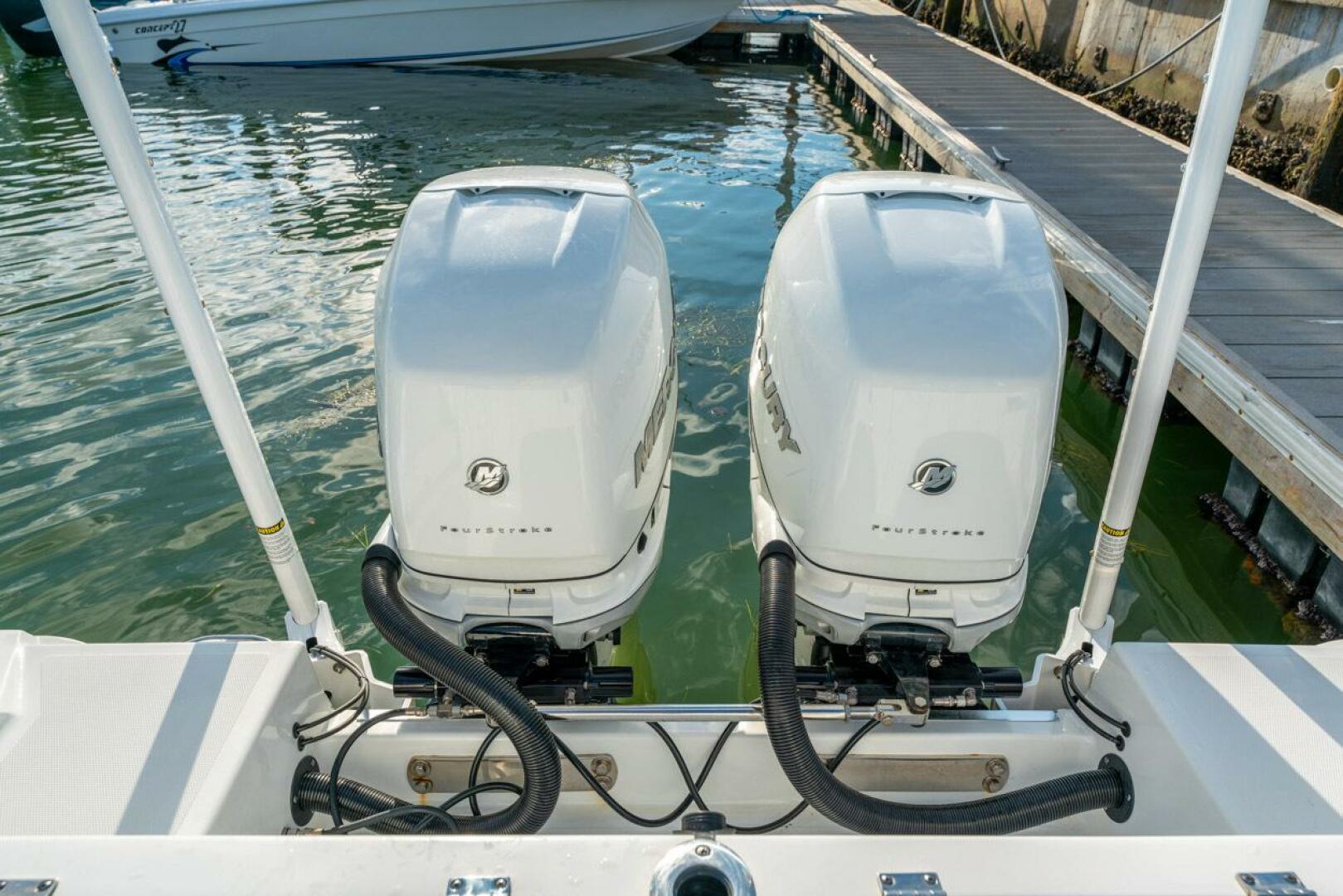 30' 2021 Wellcraft Scarab 302 | Tampa Yacht Sales