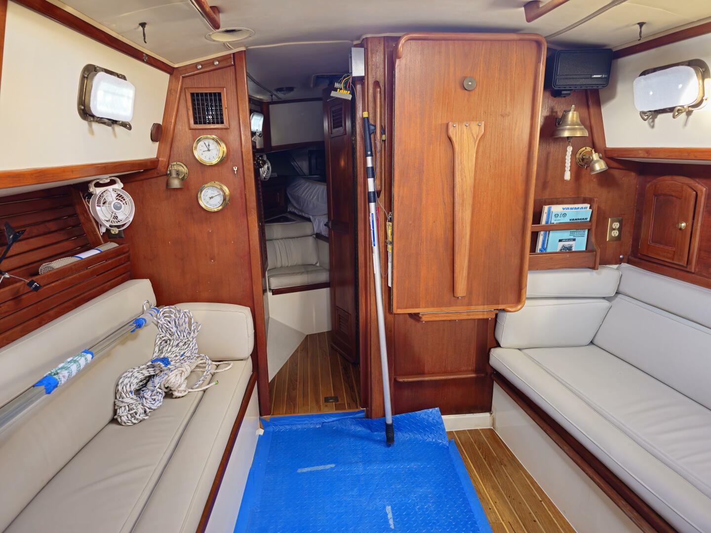 Adventure n 37ft 1998 Pacific Seacraft Yacht For Sale Murray Yacht Sales